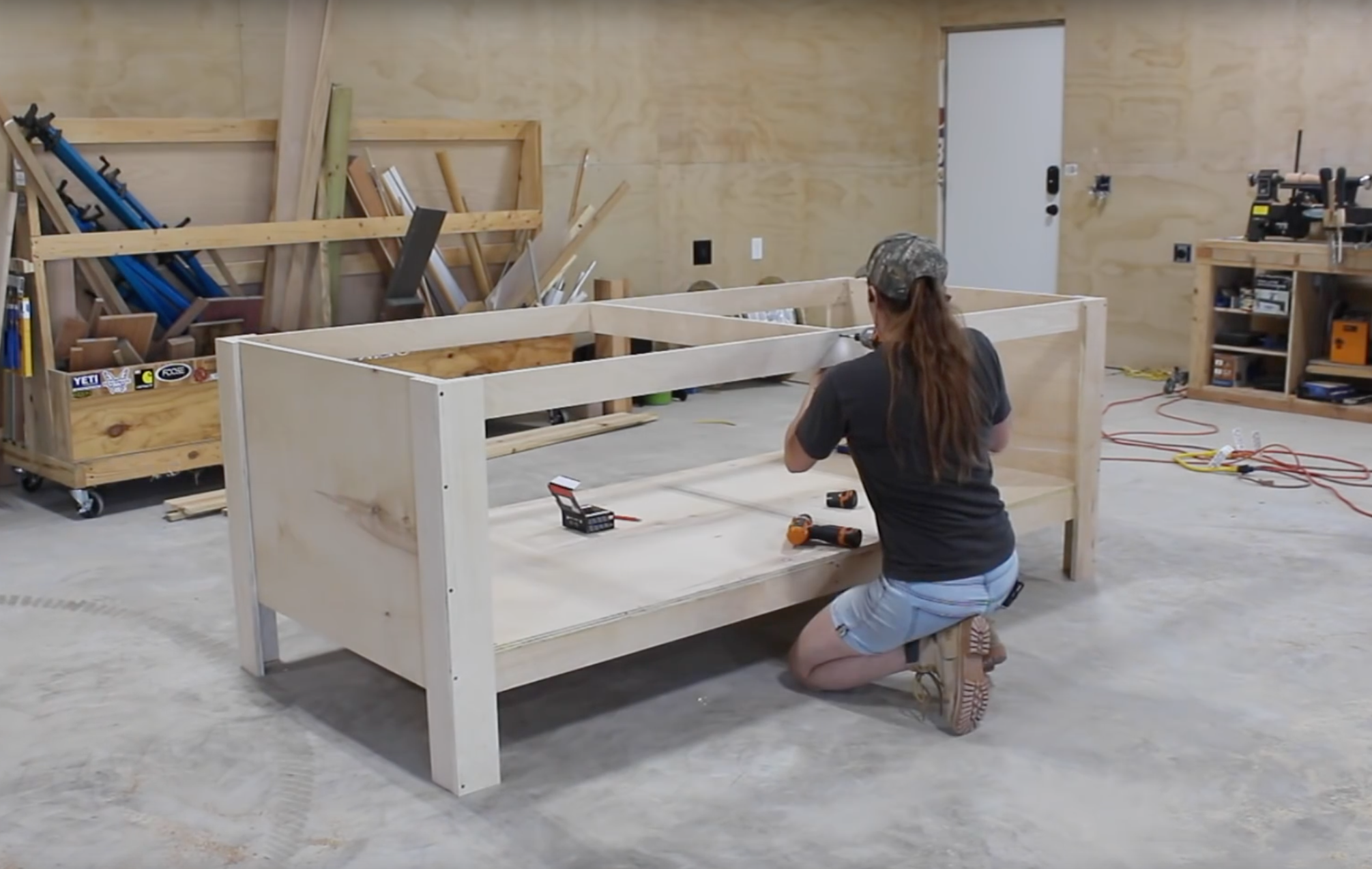 The Ultimate Plywood Workbench (plus Shop Storage Solutions) : 16 Steps ...