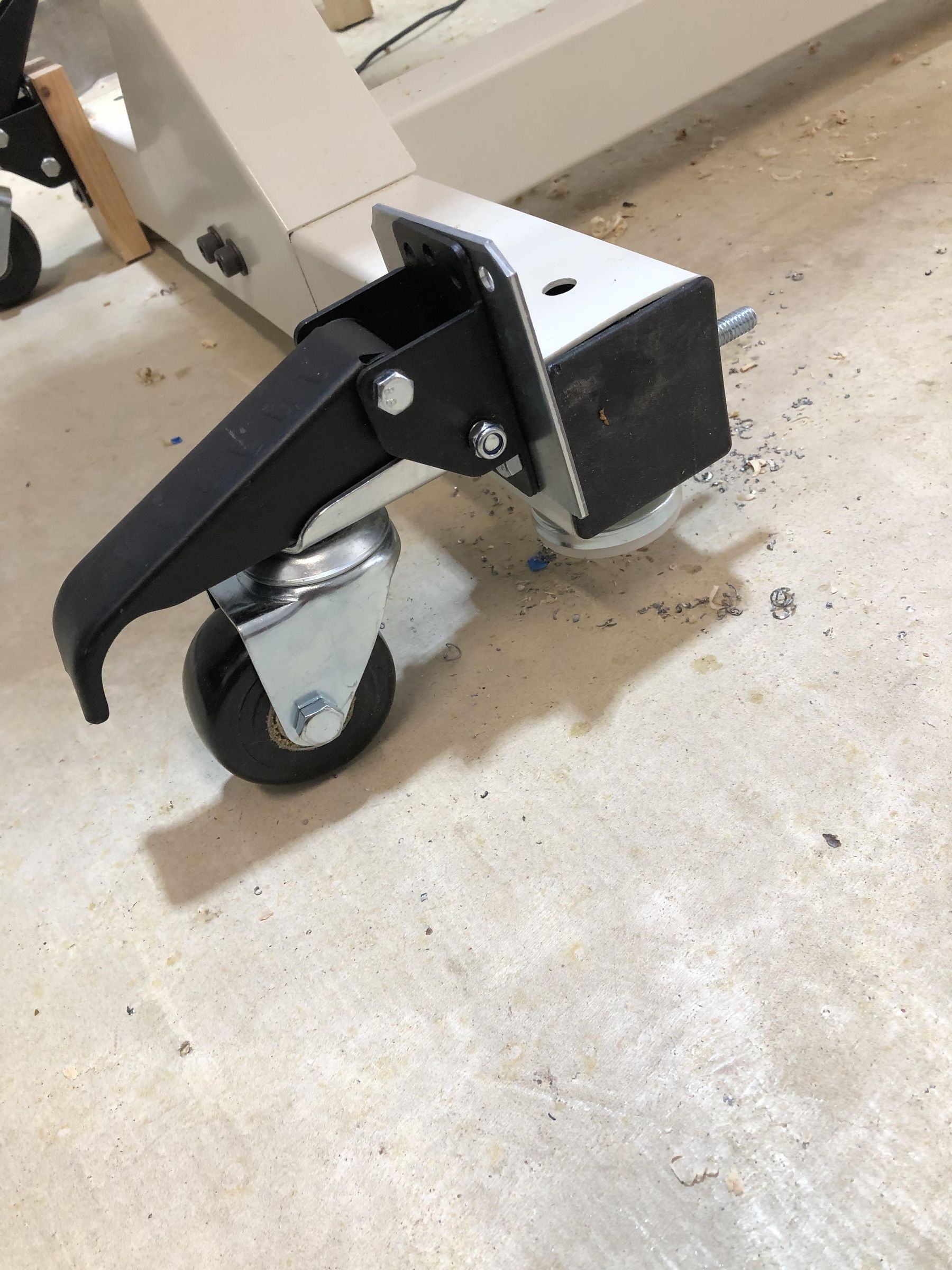 Workbench Casters for Jet Lathe - Instructables