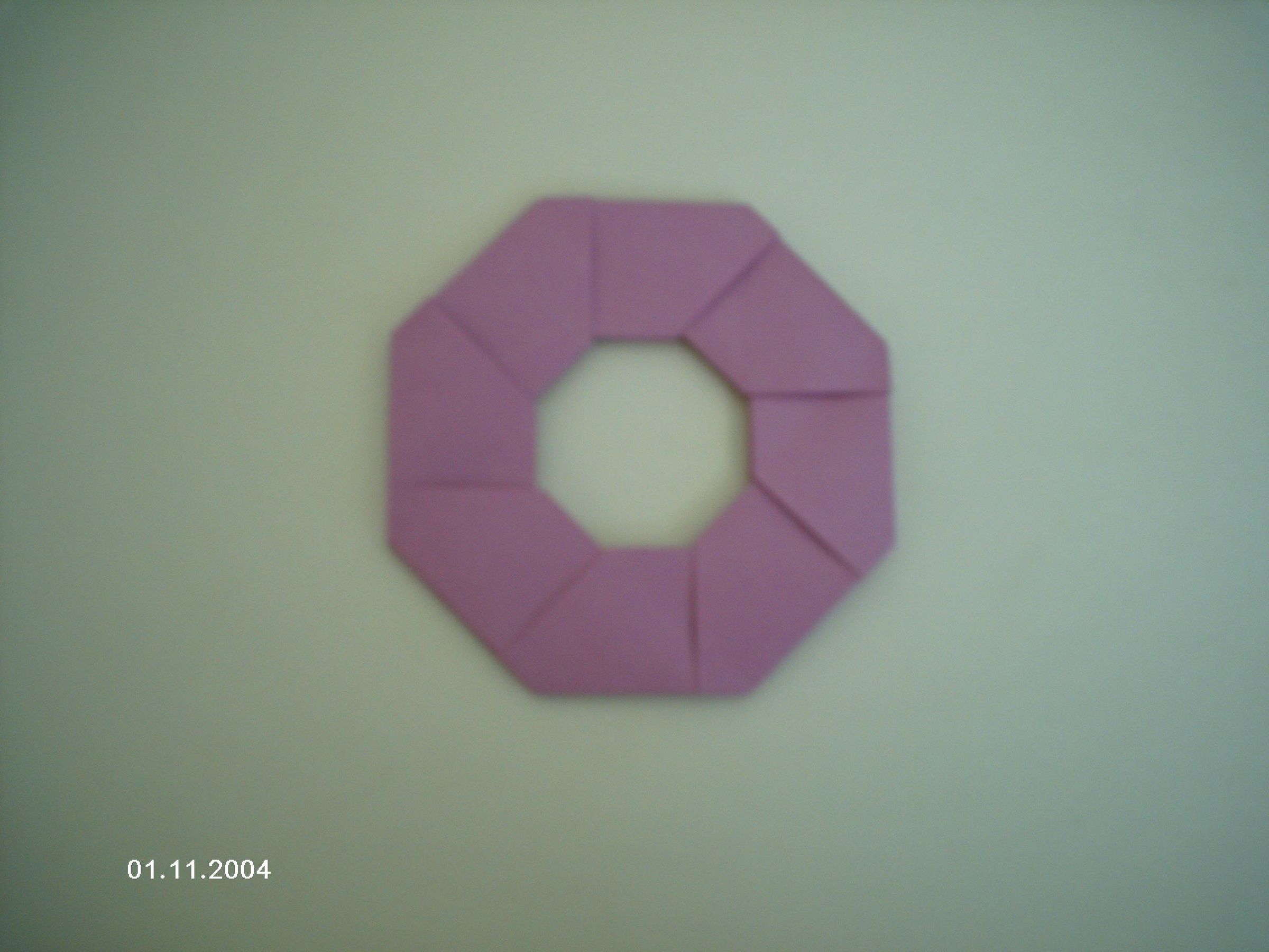 Transforming Post-It Note Ninja Star : 3 Steps - Instructables
