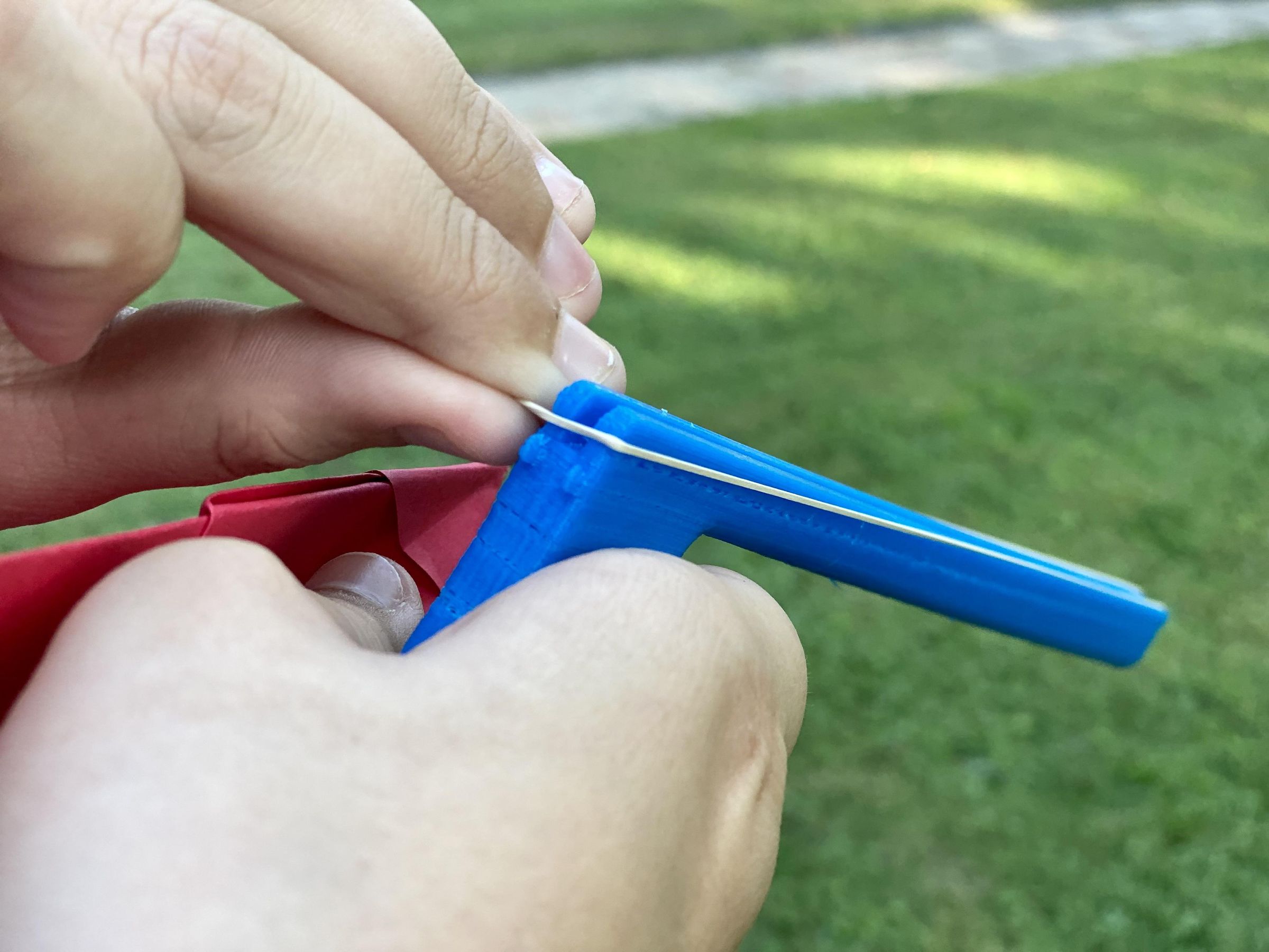 3D Printed Paper Airplane Launcher - Instructables