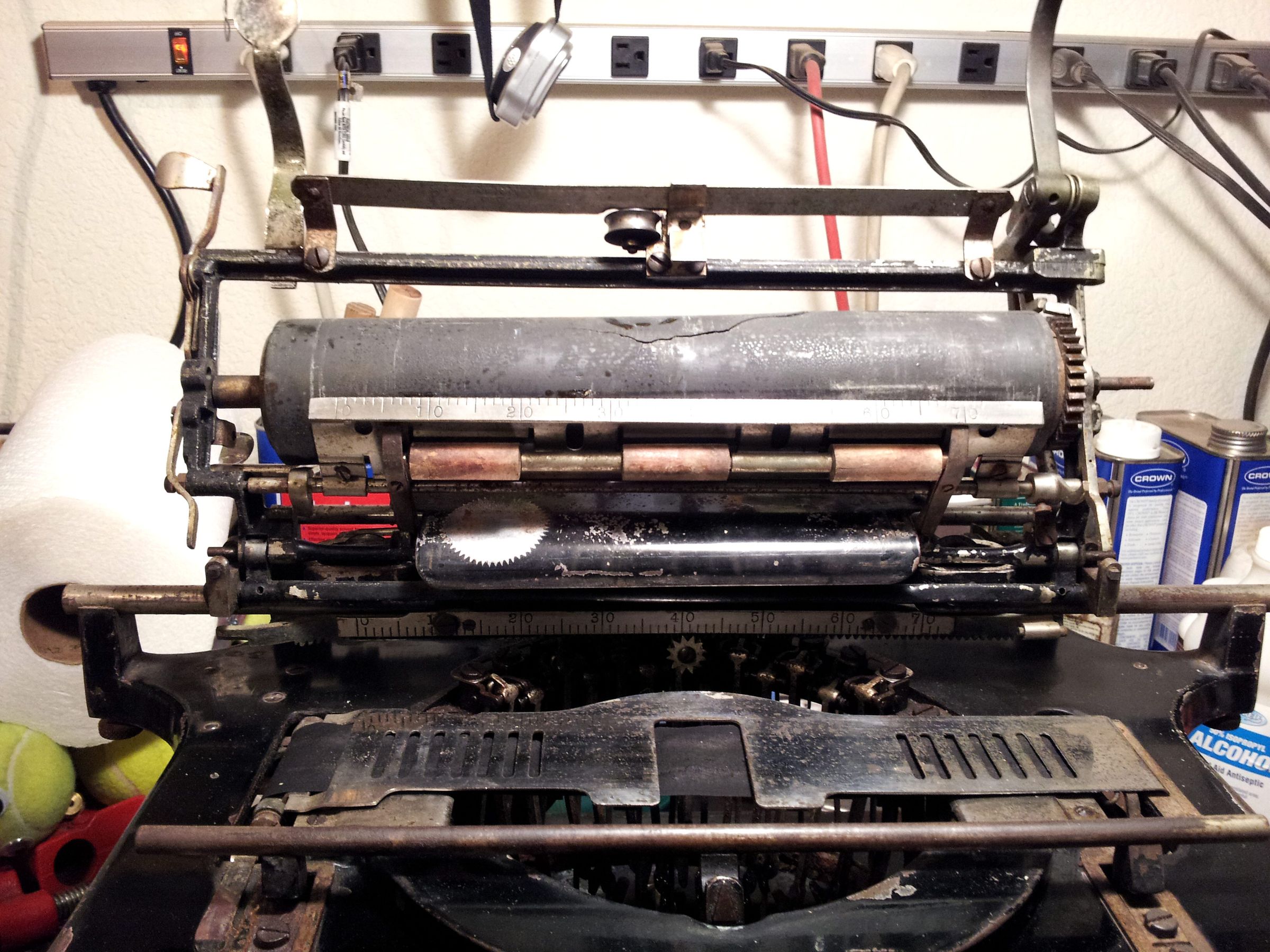 Renewing an Old Typewriter Platen : 5 Steps (with Pictures) - Instructables