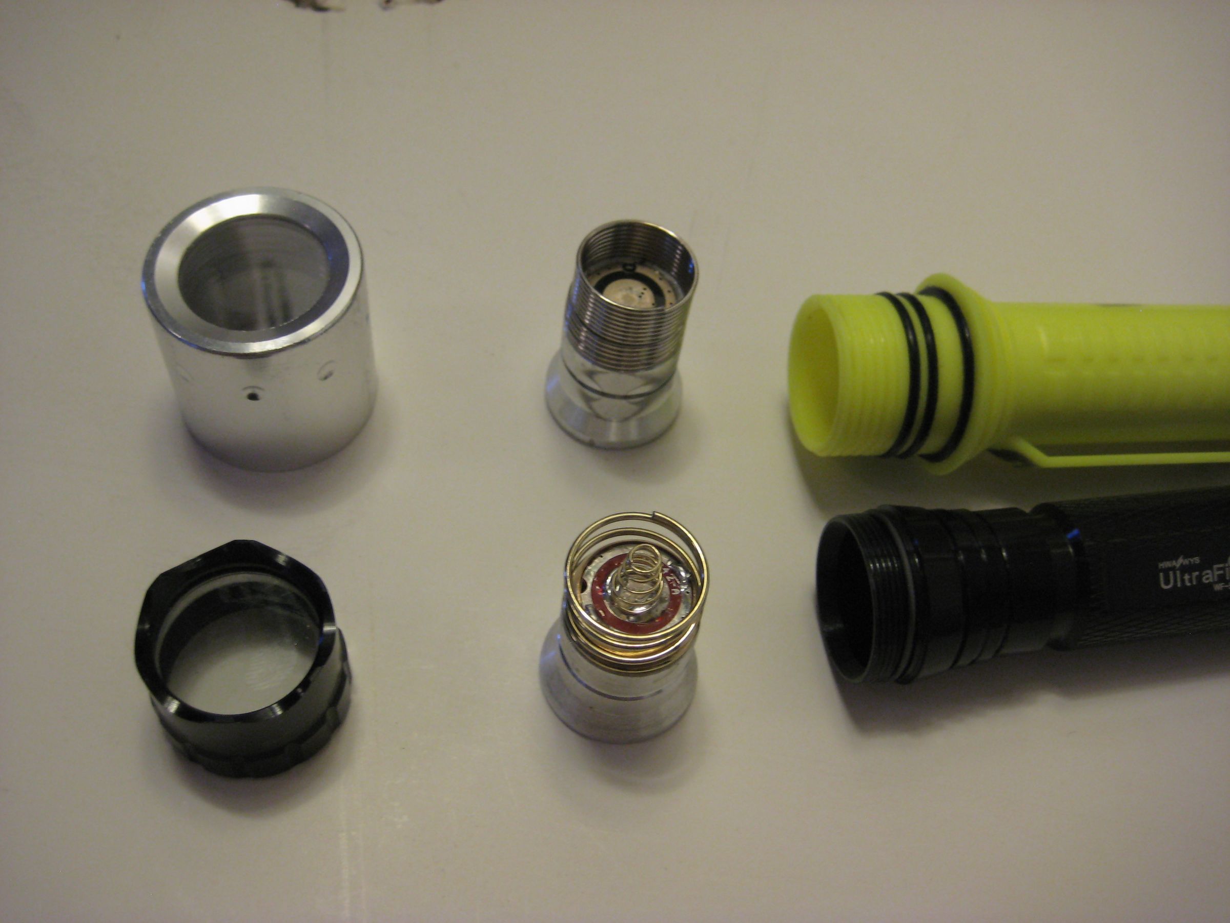 UV / Fluorescent SCUBA Dive Light (Trivial) : 3 Steps - Instructables