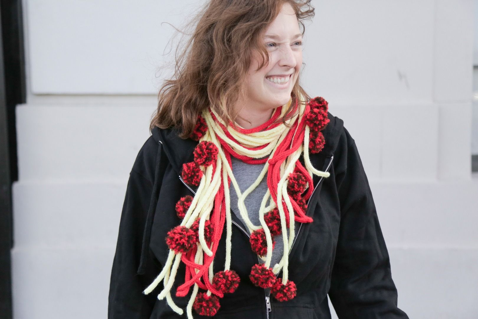 Spaghetti and Meatball Knit Scarf : 9 Steps (with Pictures) - Instructables