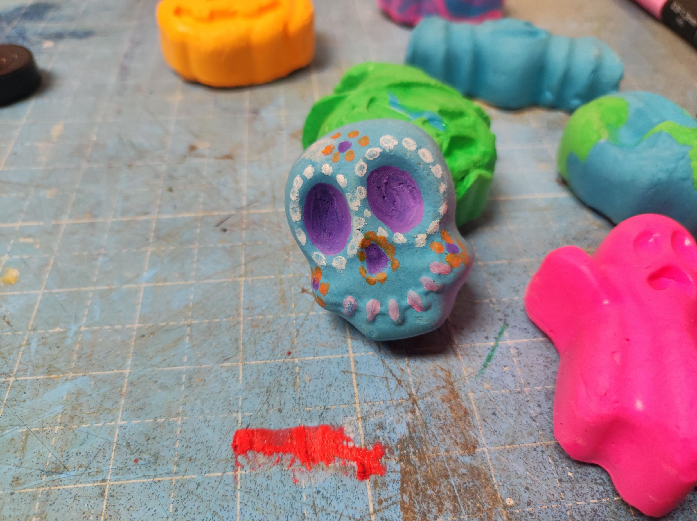Halloween Bouncies!! : 5 Steps - Instructables