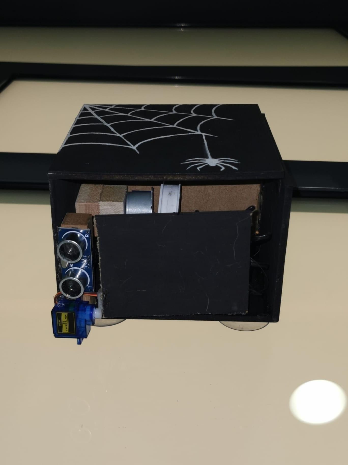 ARDUINO SCARY SPIDER : 7 Steps - Instructables