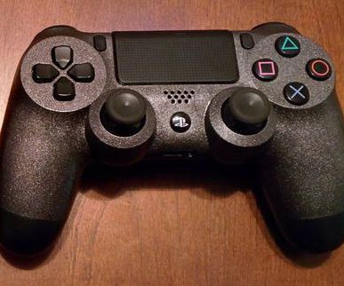 How to Modify a PlayStation 4 Controller: Paint and Thumb Sticks : 13 ...