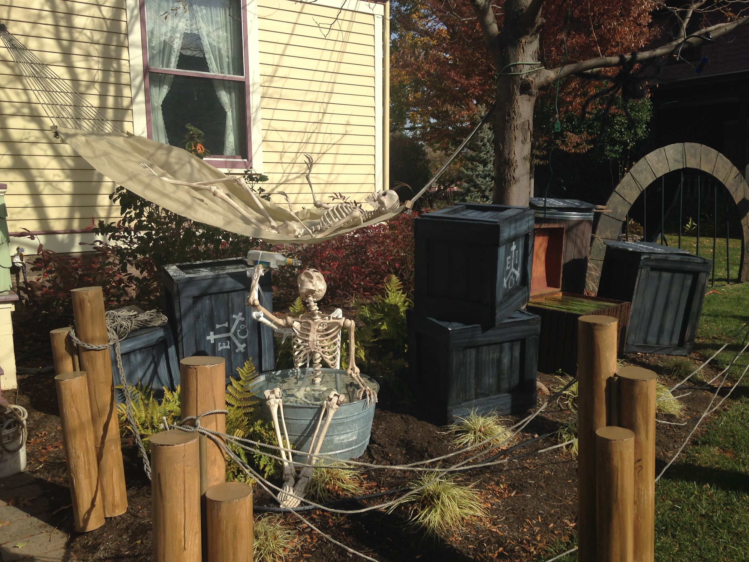 CardBoard Dock Pilings for Halloween Fence : 4 Steps (with Pictures ...