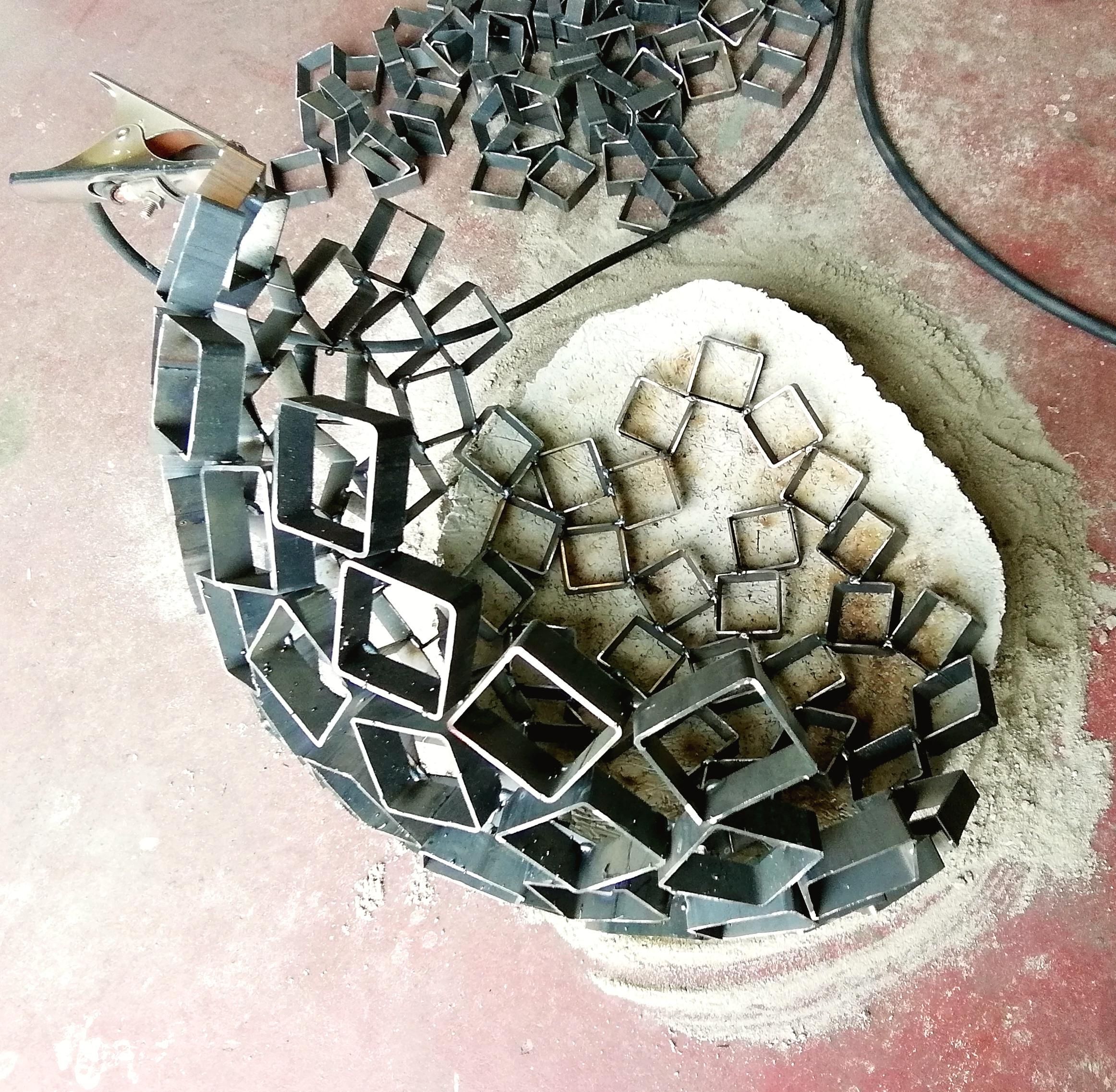 Steel Sphere Which Is Easy to Make With the Help of Some Cement : 11 ...
