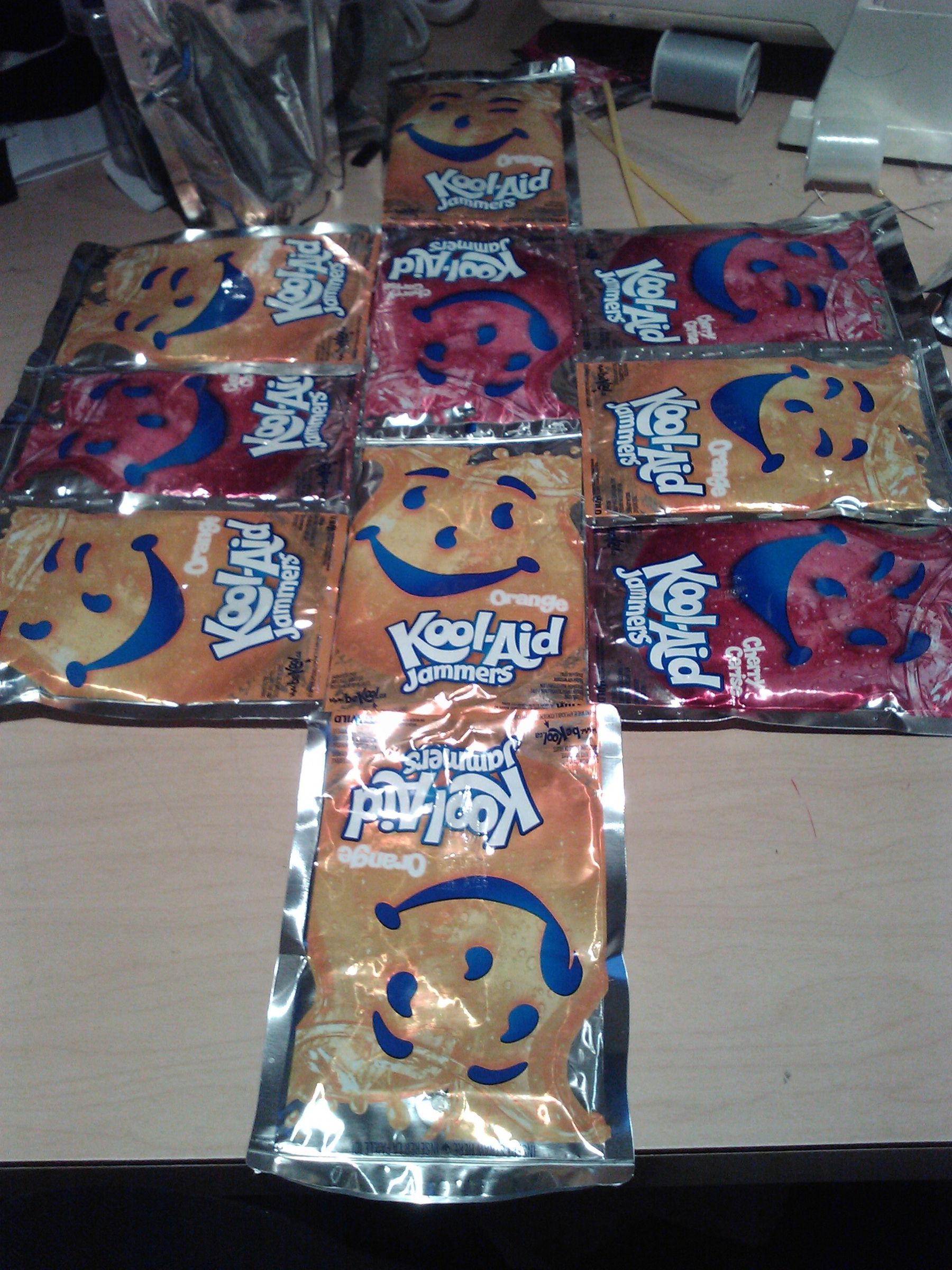 How to Make a Kool-aid Bag and Wallet : 9 Steps - Instructables