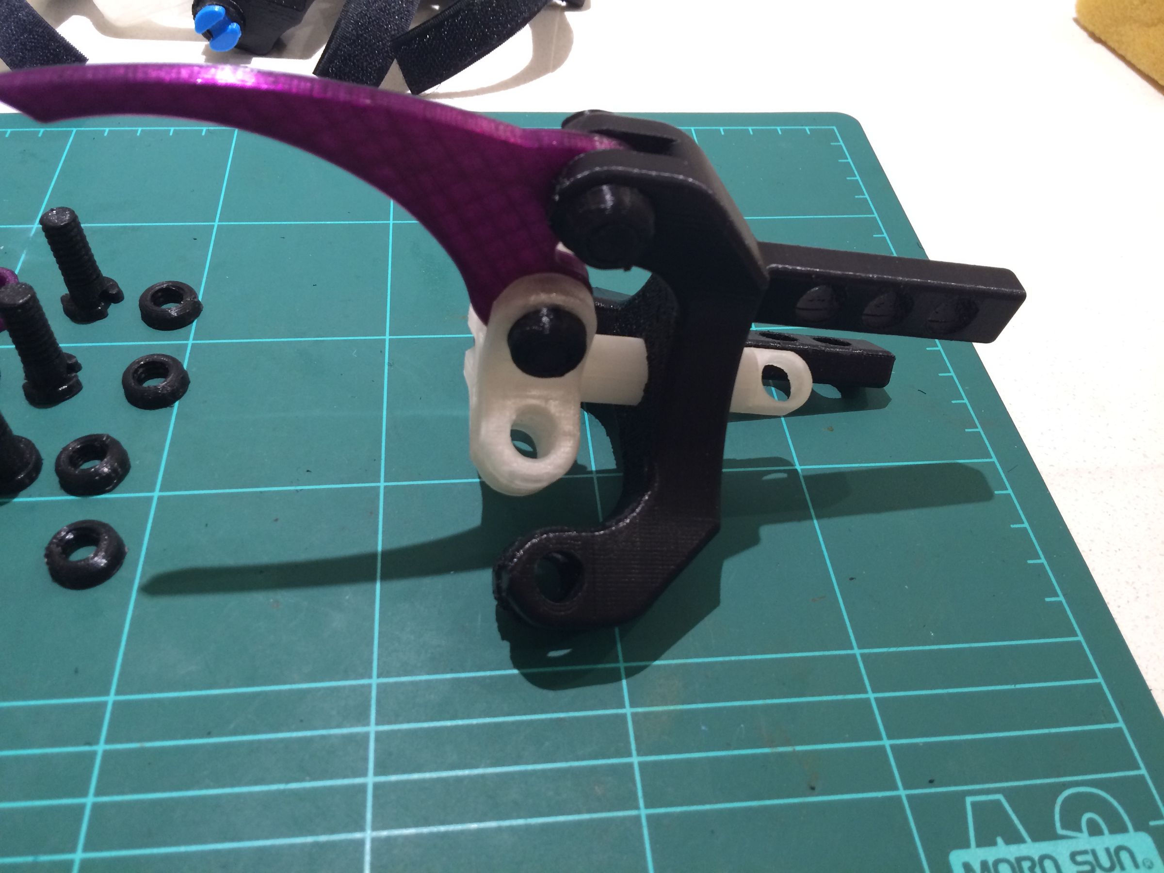 Black Ram Hand (Robotic/Prosthetic Hybrid) : 8 Steps (with Pictures ...