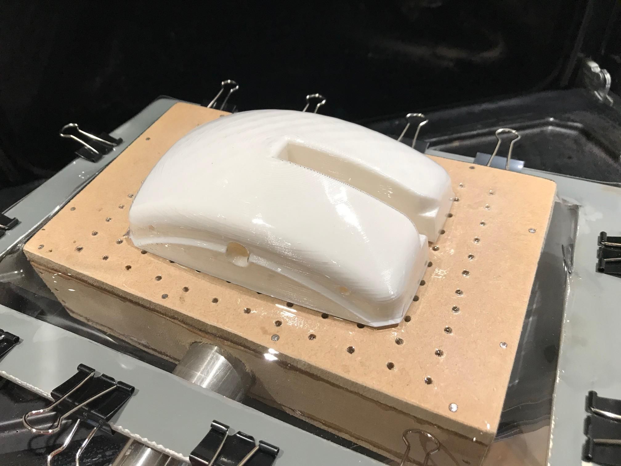 Making Vacuum Former for £2 Out of Scrap Material Using 3D Printed ...