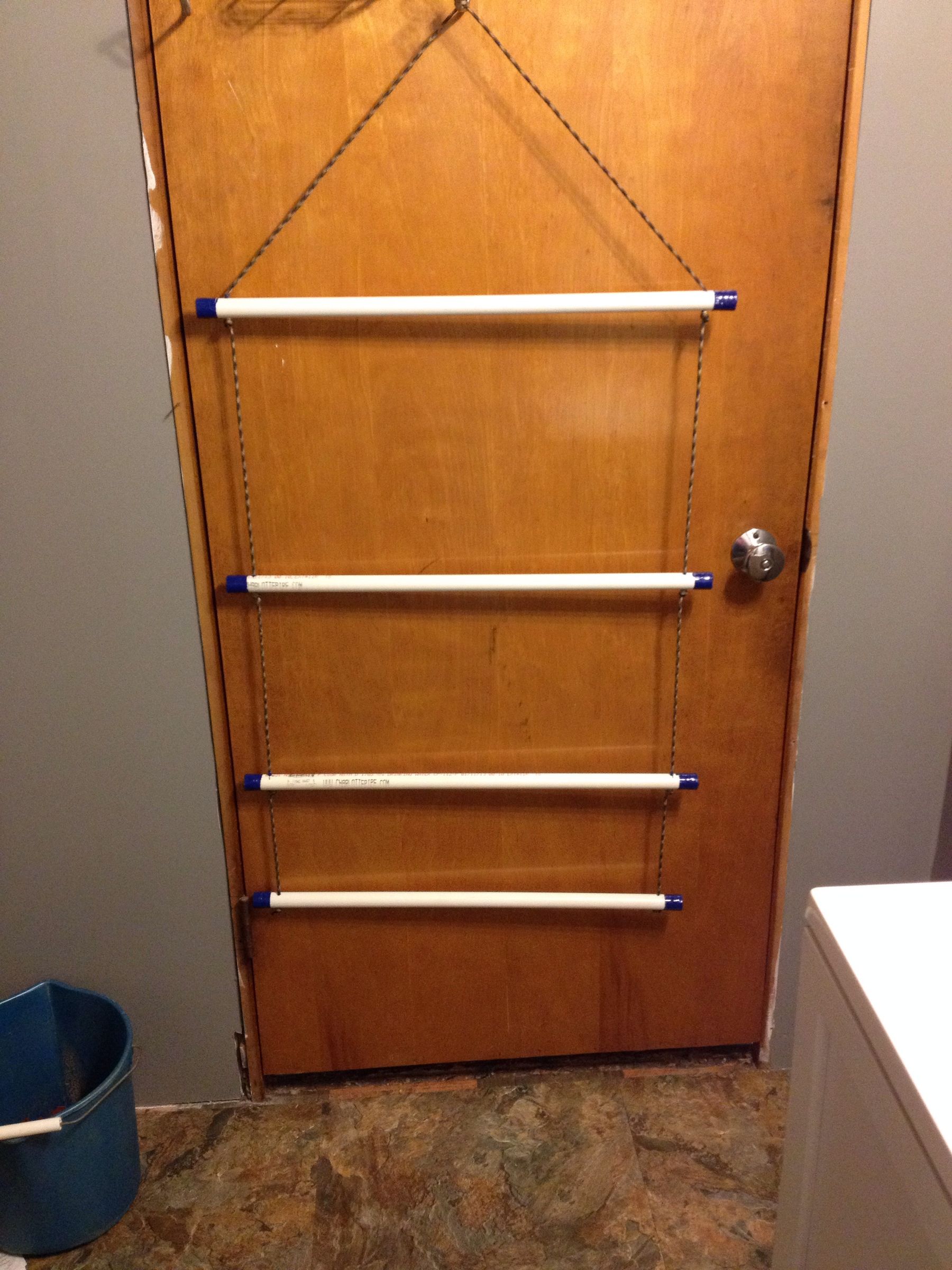 Horse Blanket Rack : 4 Steps - Instructables