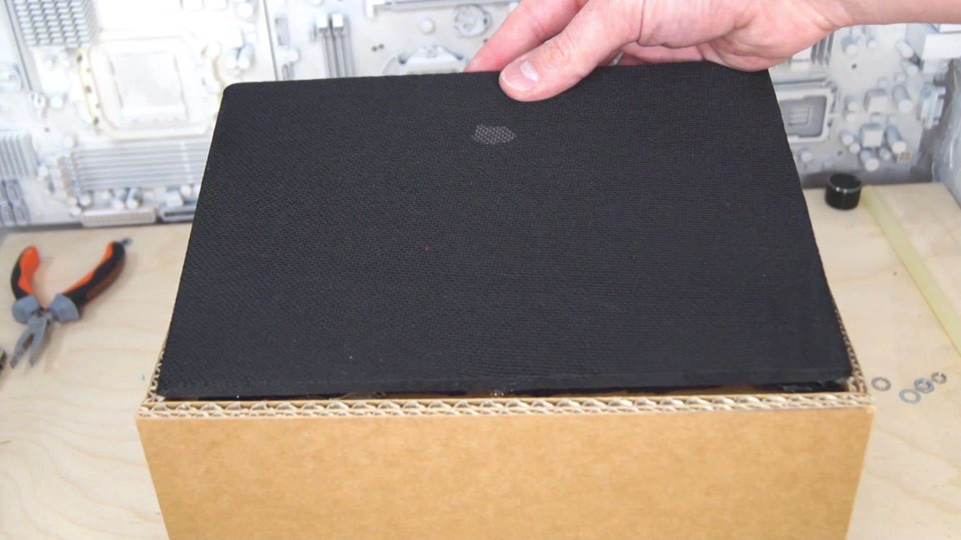 Cardboard Bluetooth Speaker : 4 Steps (with Pictures) - Instructables