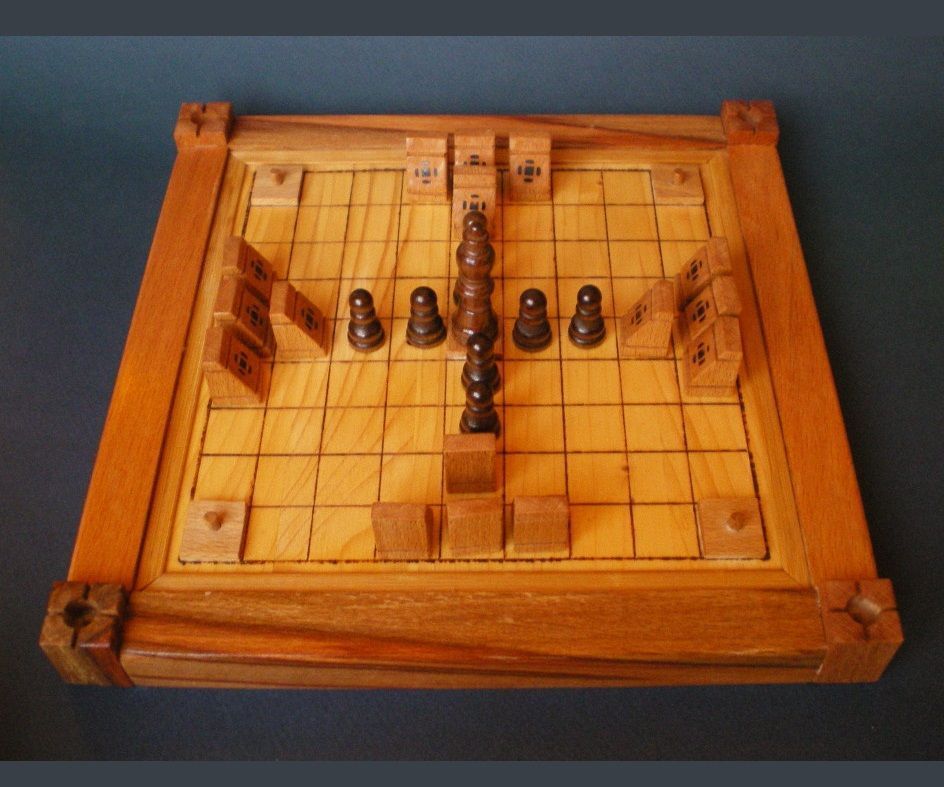 Tablut and Hnefatafl - Instructables