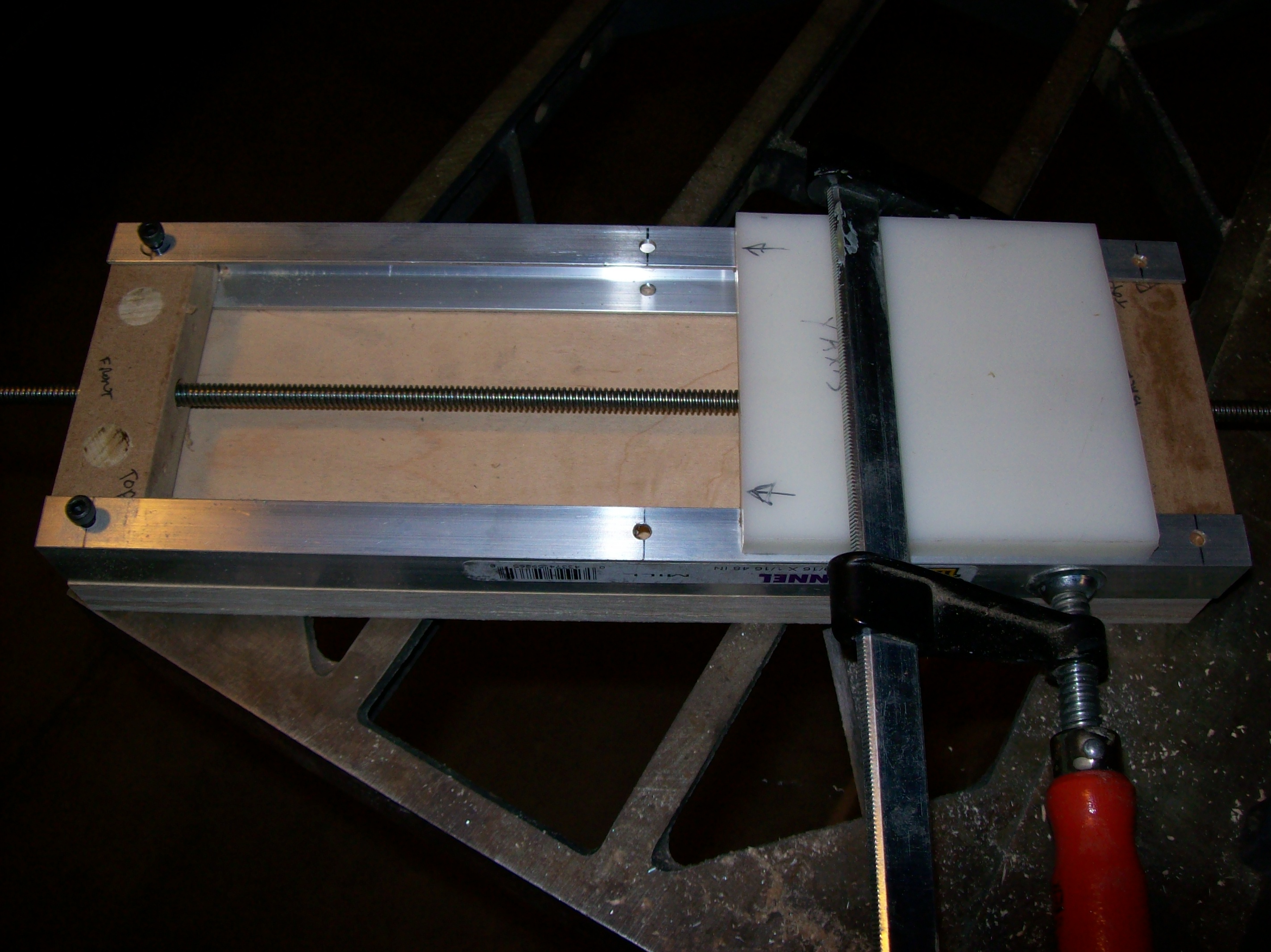 How to Make a Mini Milling Machine- Manual or CNC! : 14 Steps (with ...