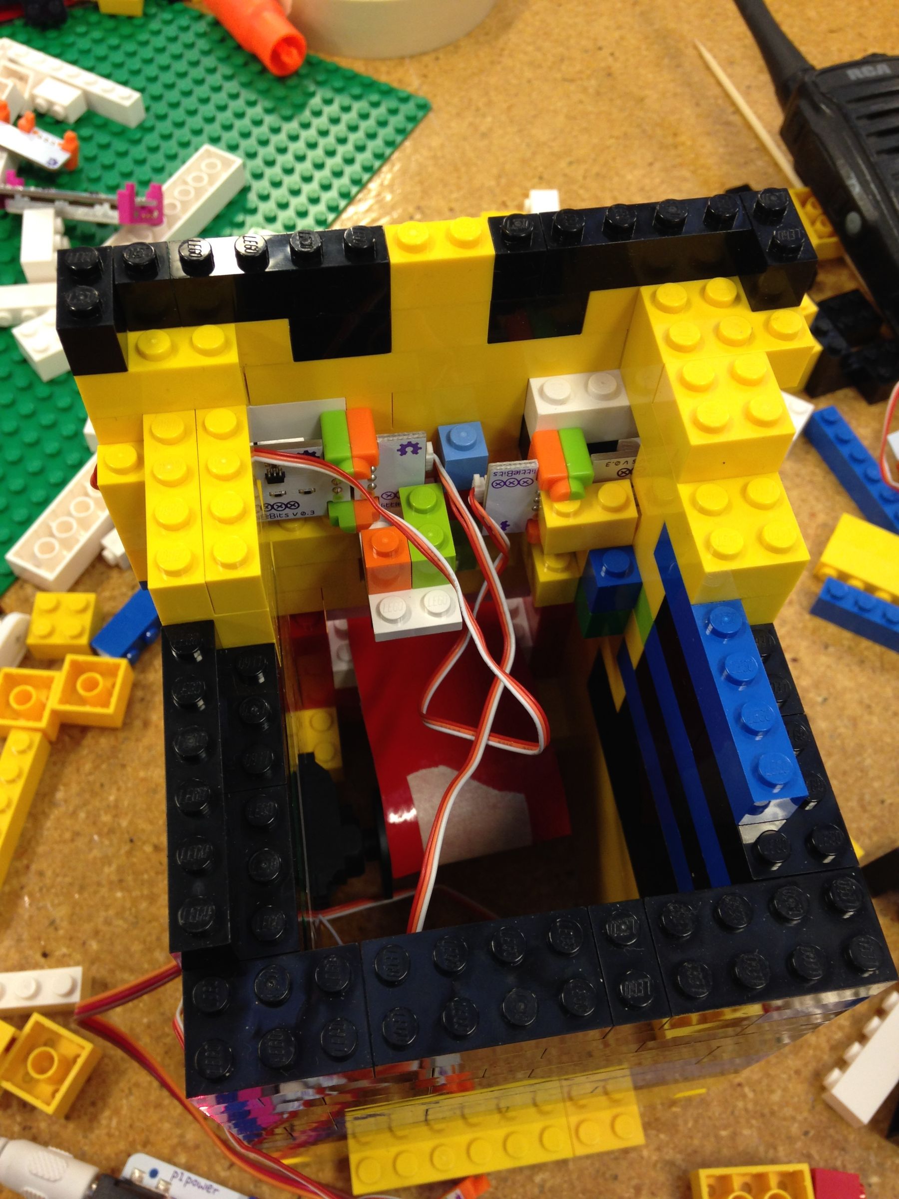 LittleBits + Lego Animated Head : 4 Steps (with Pictures) - Instructables