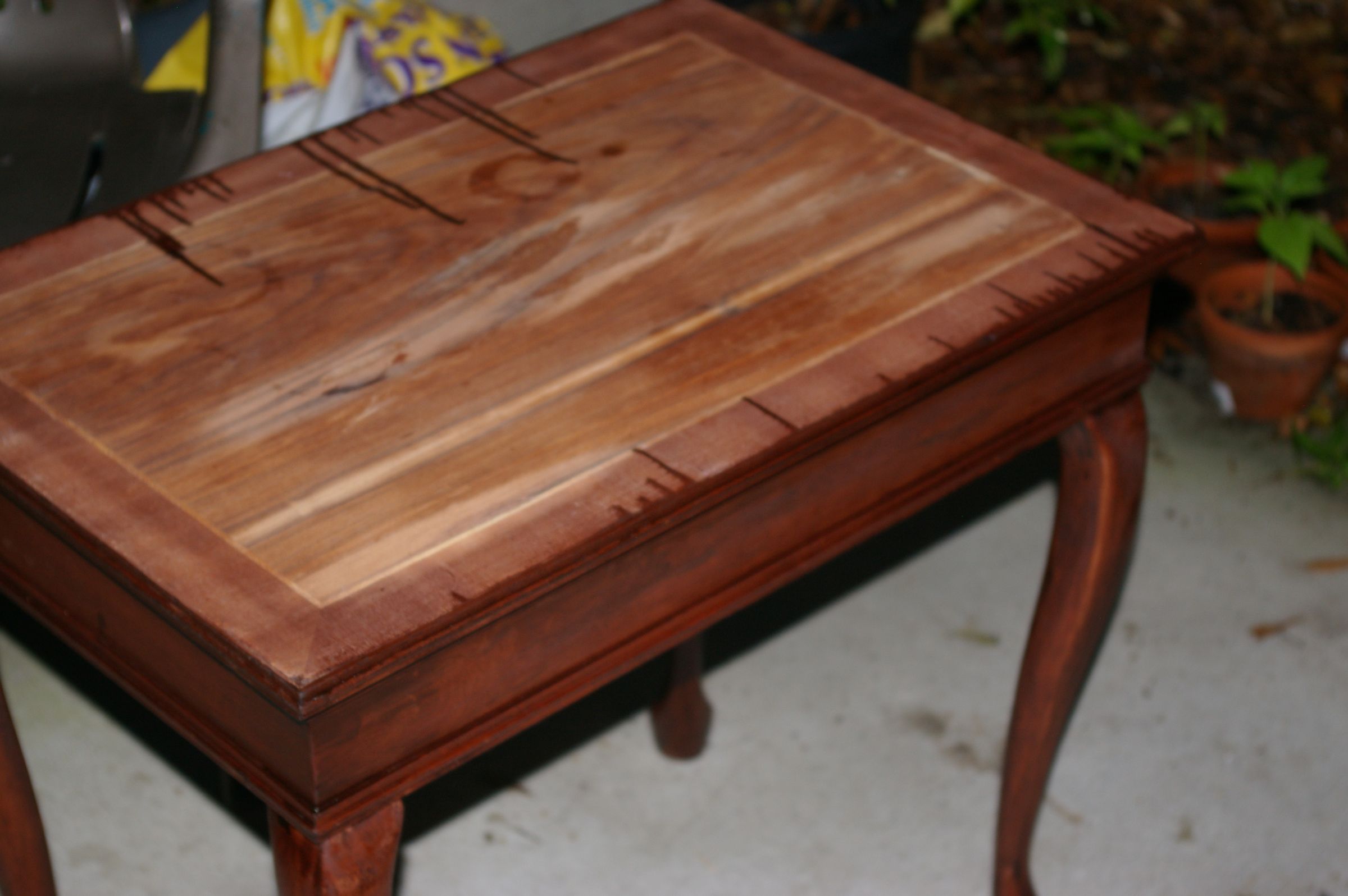 Broken Tile Table : 3 Steps - Instructables