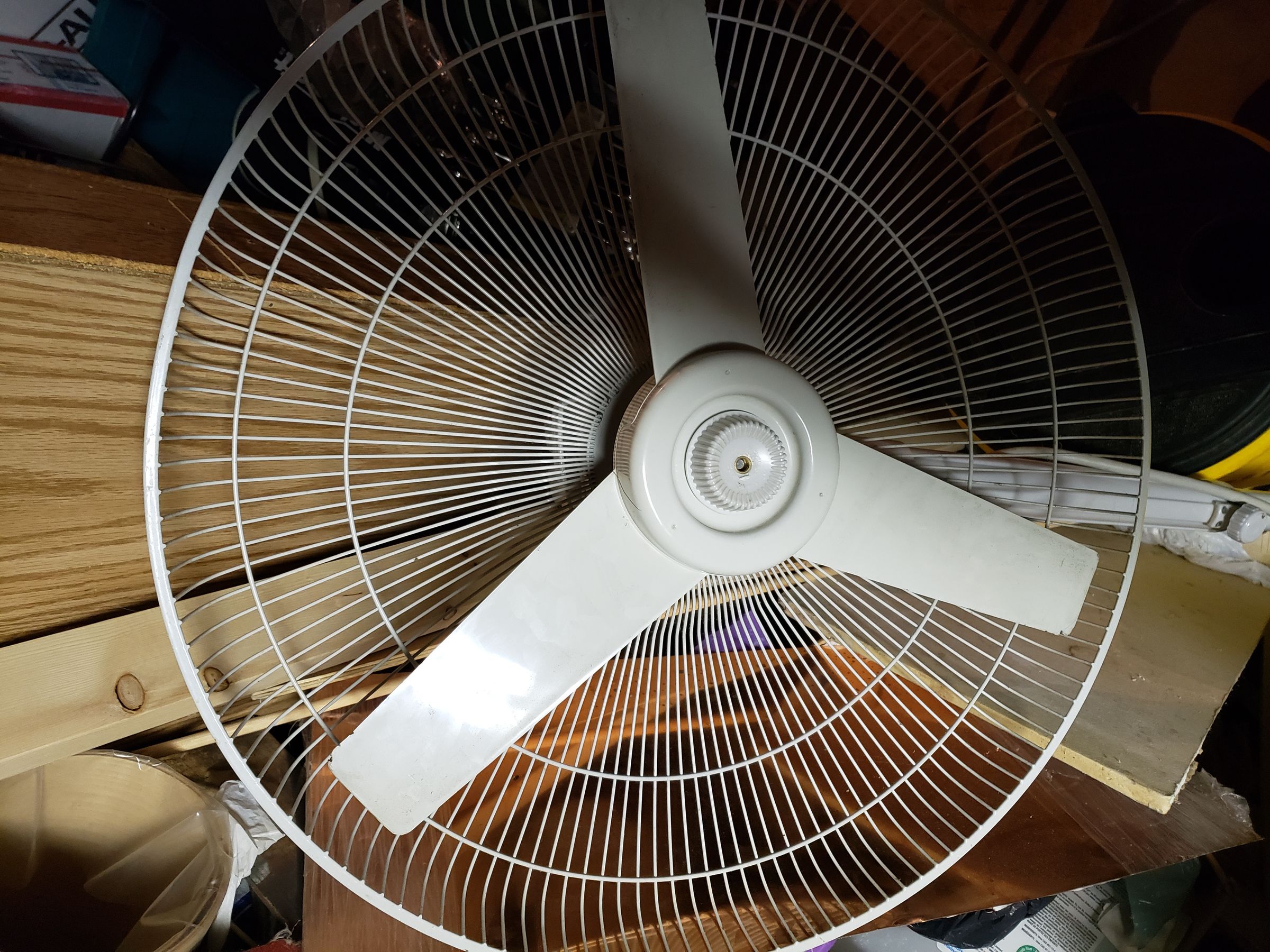 Repair a Fan That Won't Turn : 6 Steps - Instructables