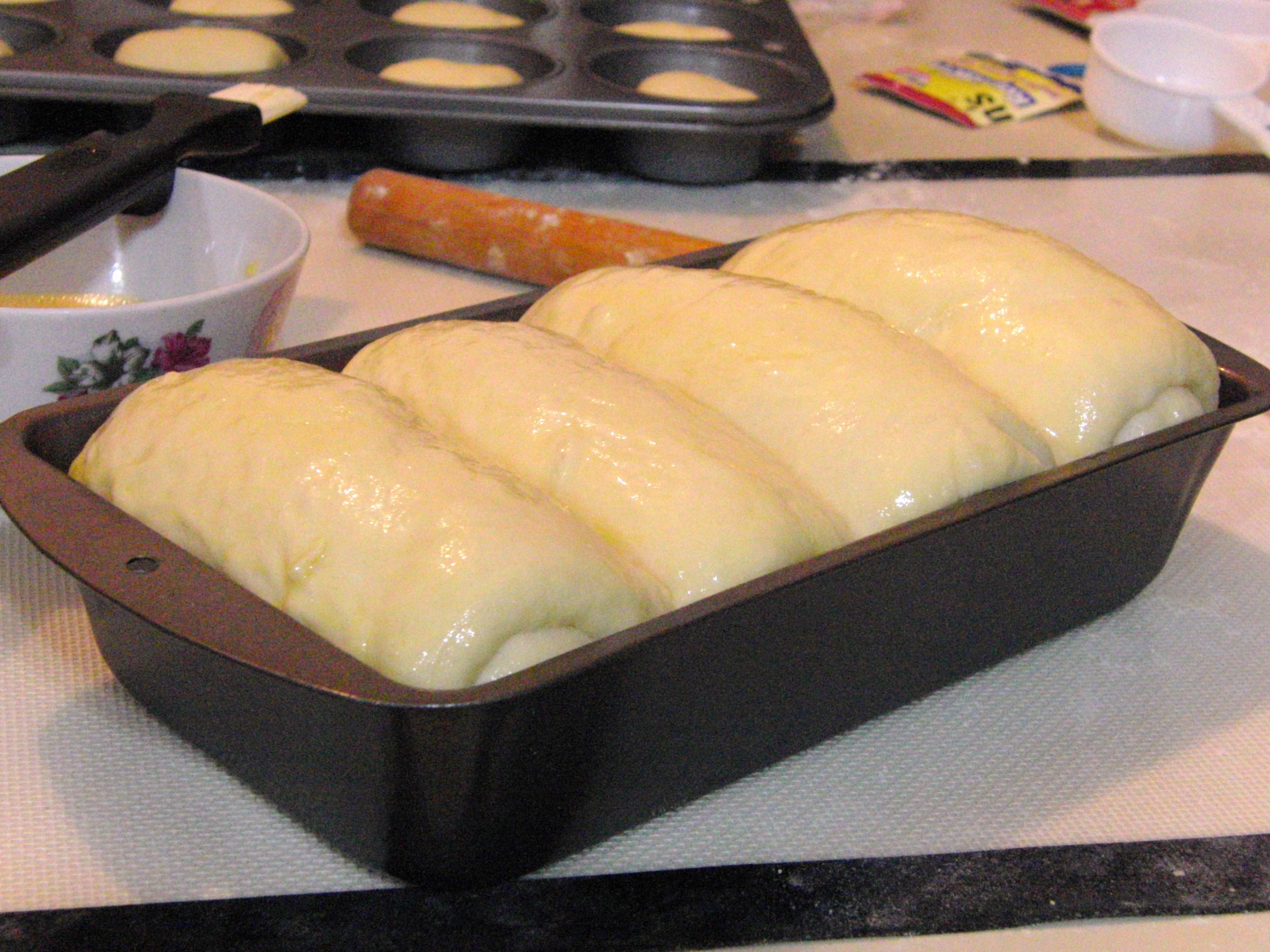 Asian Sweet Bread (Hong Kong Pai Bao, Hokkaido Milk Bread) : 7 Steps ...
