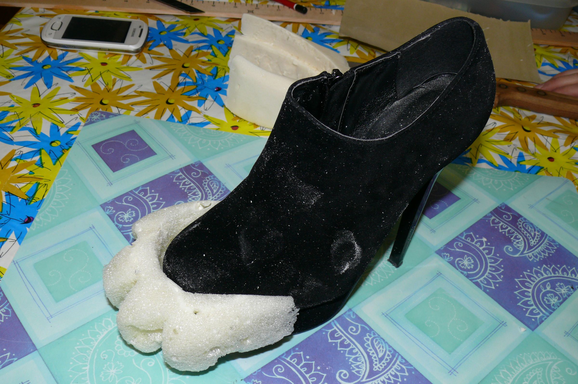 Modified Shoes for Making Lion Magicien OZ Shoes - Instructables