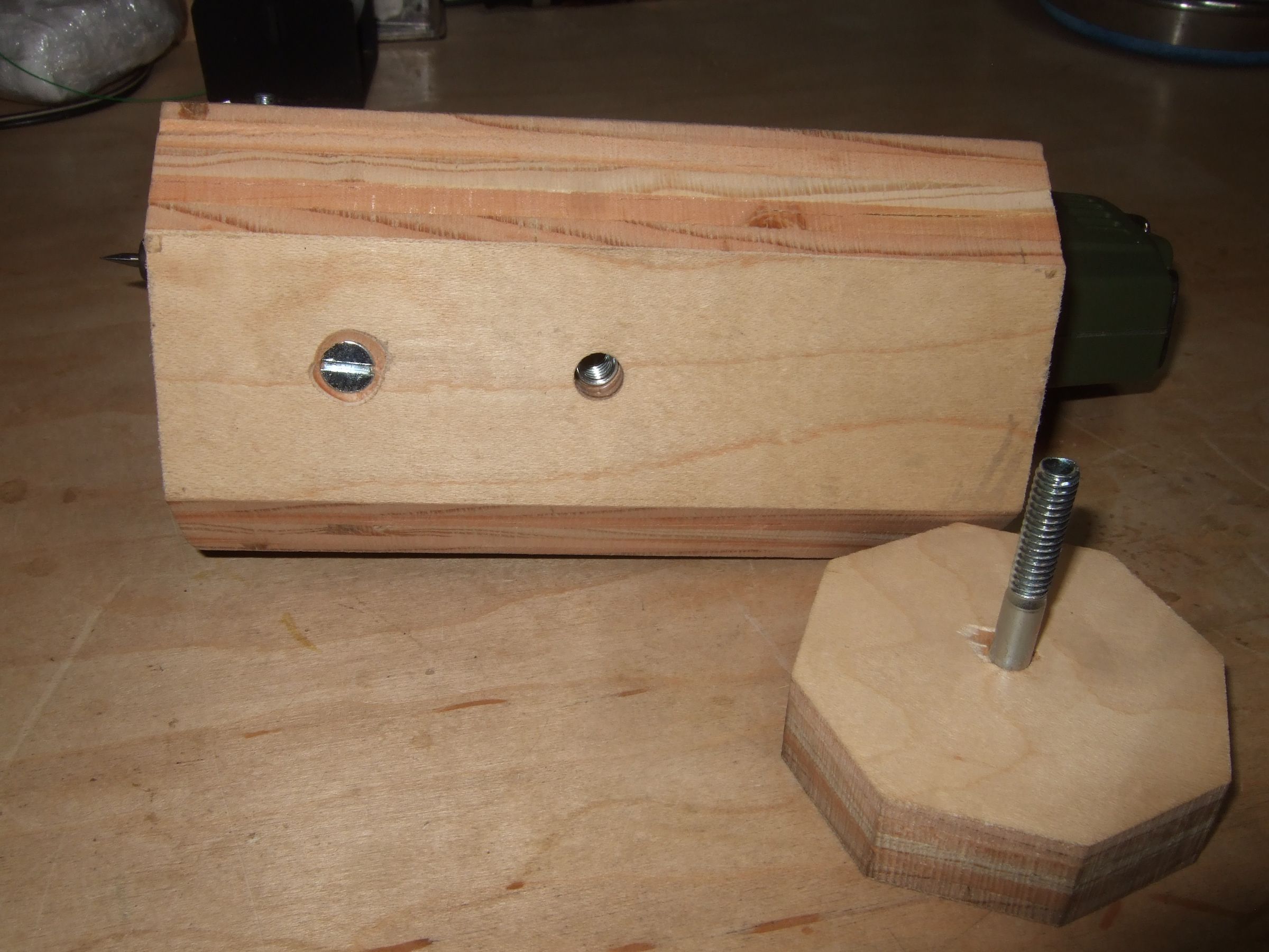 Garbage Can Dremel Router Table Table : 8 Steps (with Pictures ...