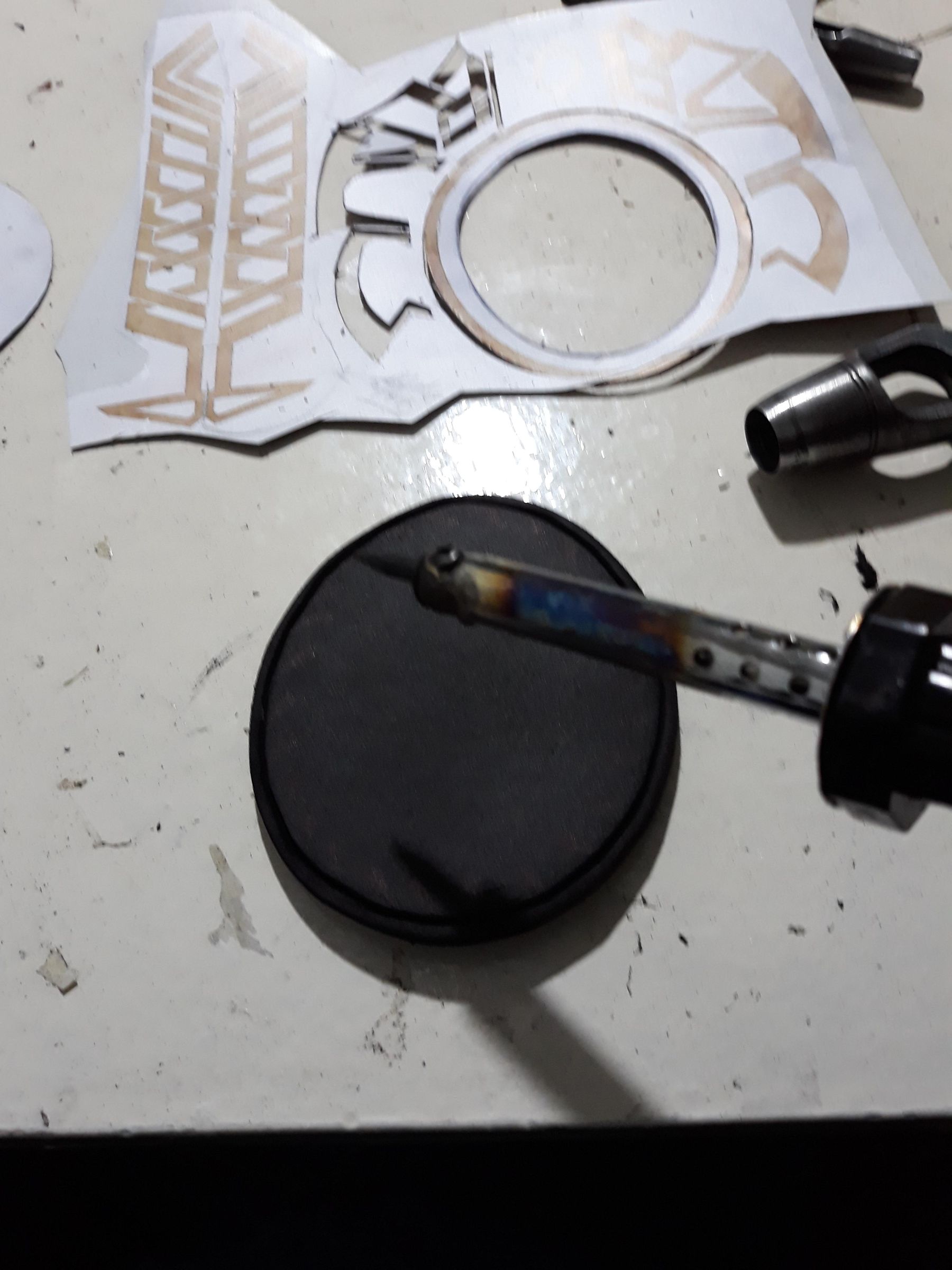 The Infinity Gauntlet. : 30 Steps (with Pictures) - Instructables