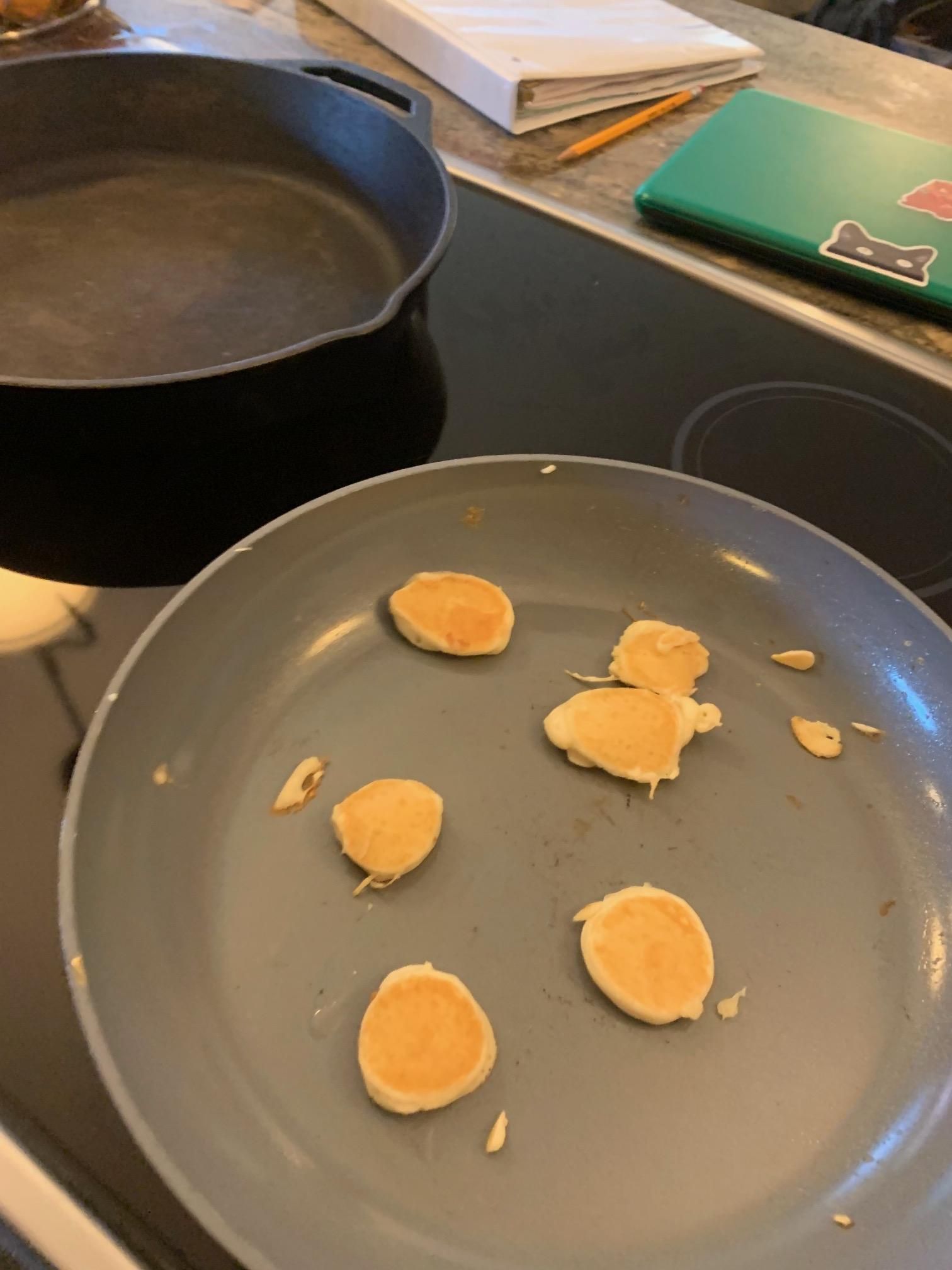 Quick and Easy Miniature Pancakes : 9 Steps - Instructables