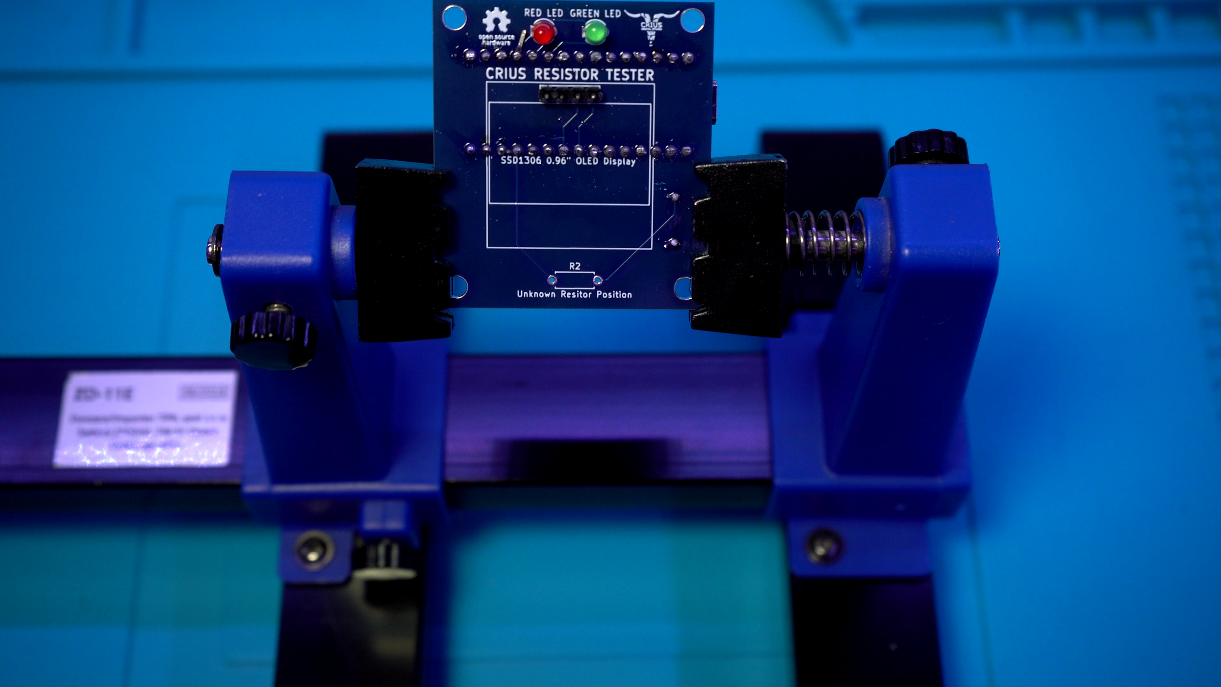 DIY Arduno "Ohmeter" + 0.96" OLED Display +Indication LEDs + Custom PCB ...