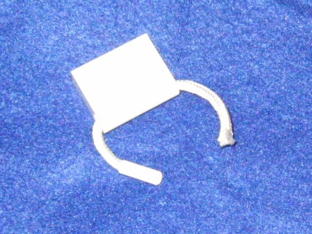 IPod Shuffle Keychain Cap on the Cheap : 4 Steps - Instructables
