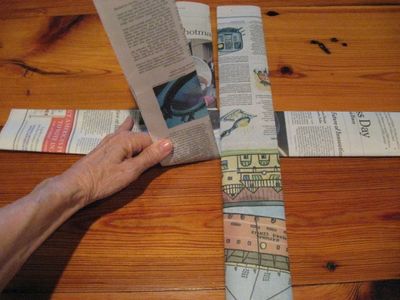Newspaper Sit-upon : 6 Steps - Instructables