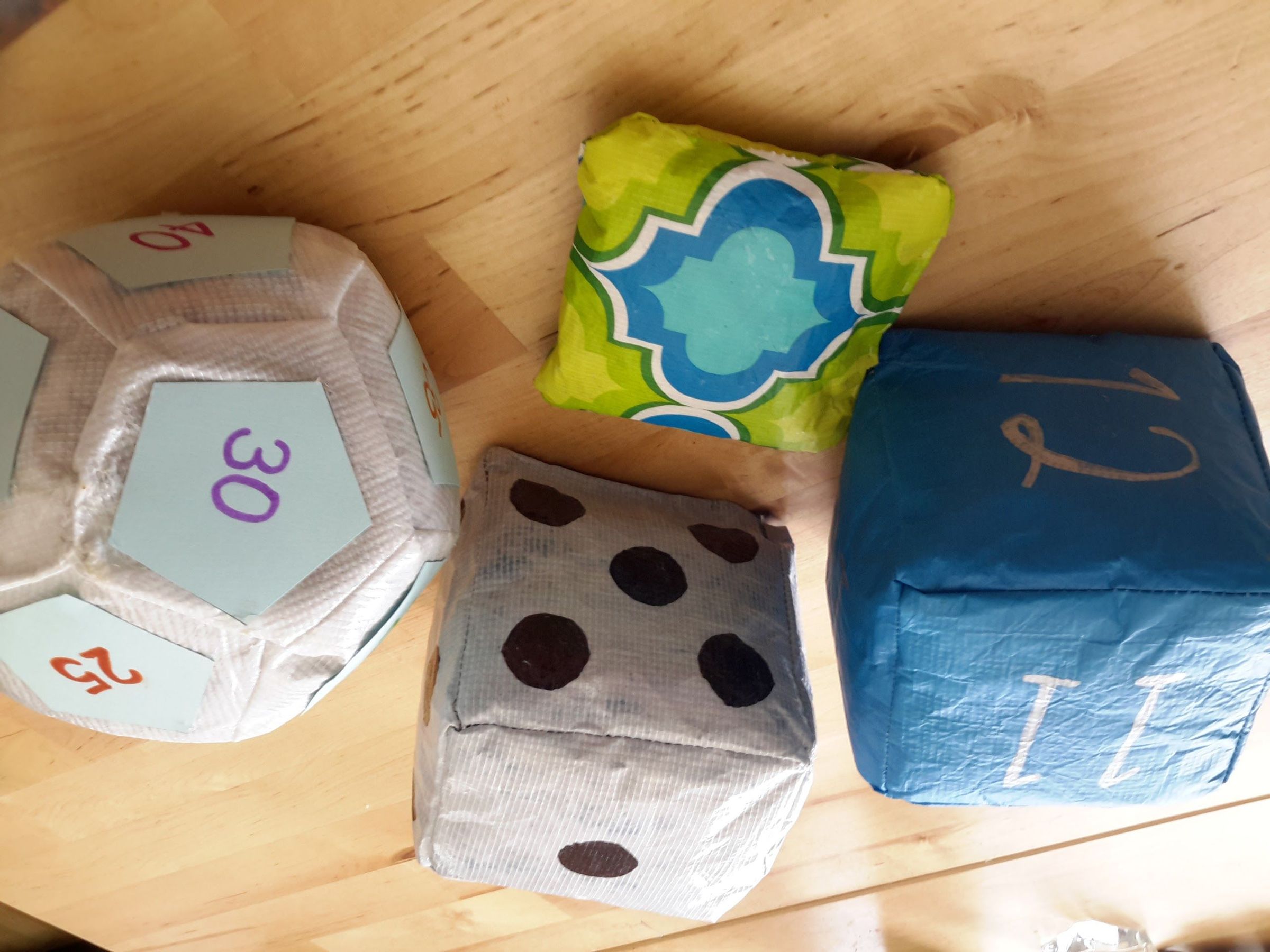 Beanbag Dice - Upcycle : 6 Steps (with Pictures) - Instructables