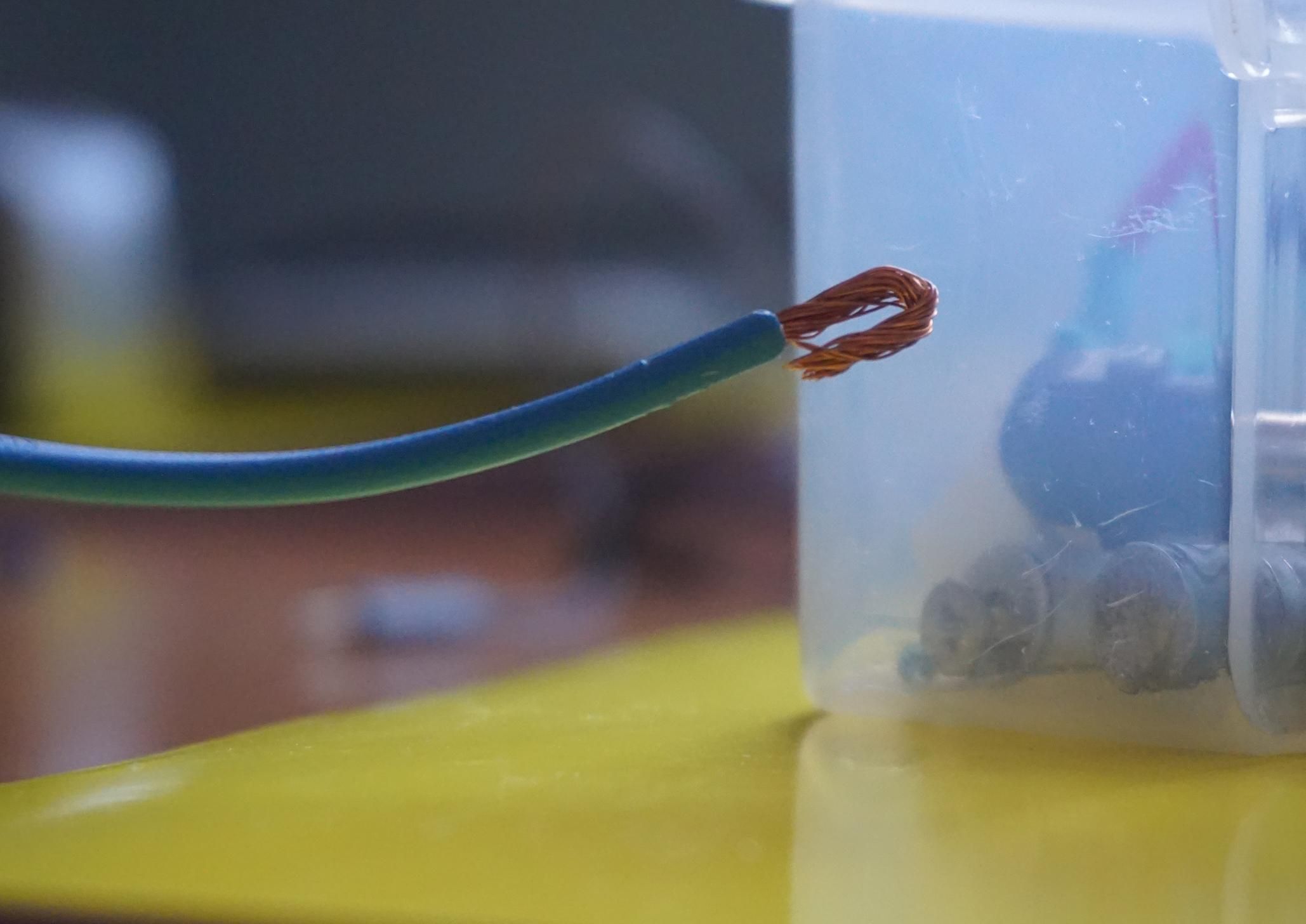 Easiest Way to Discharge a Ebike Battery : 6 Steps - Instructables