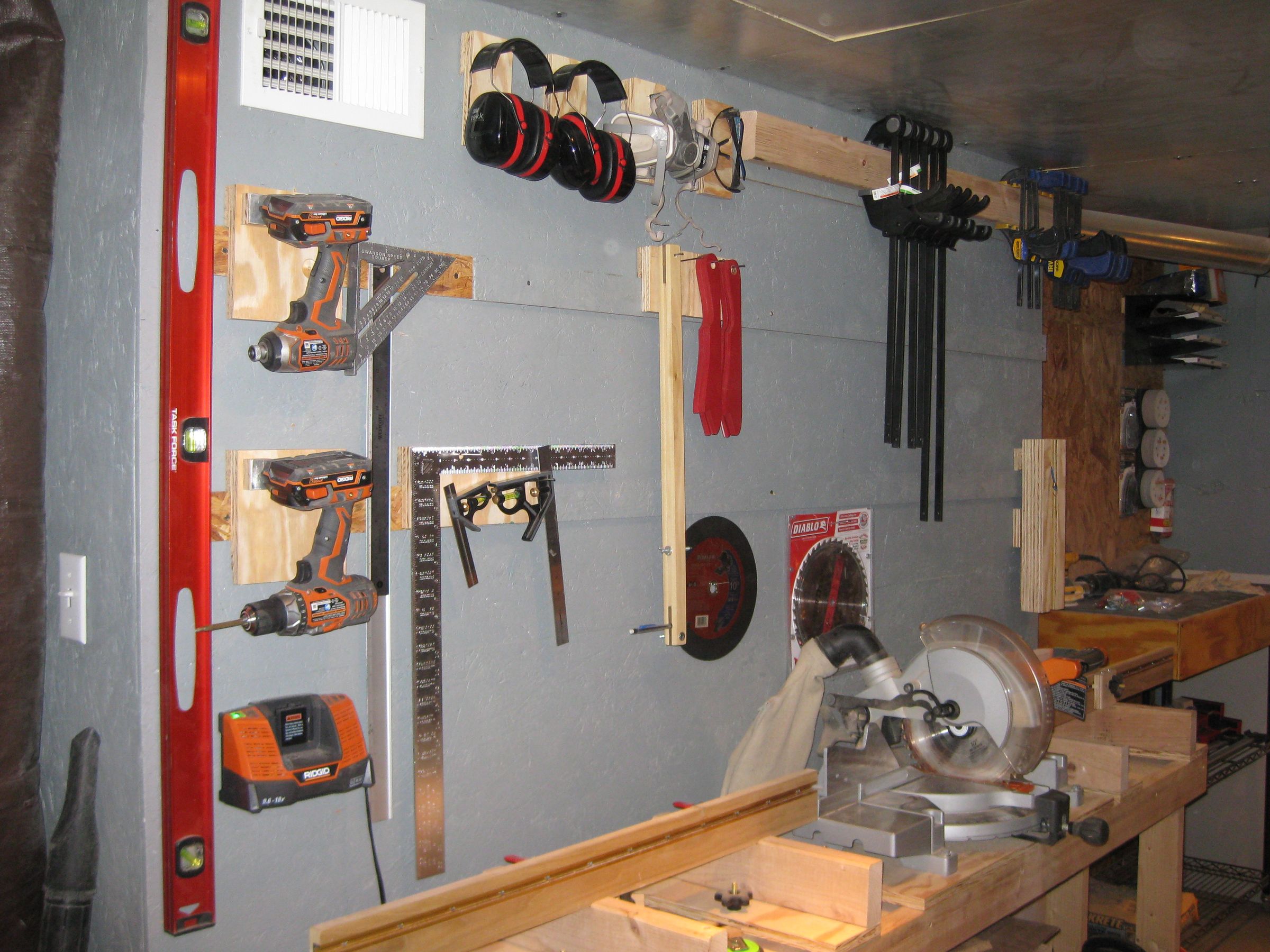 Shop Organization Tips and Practices : 12 Steps (with Pictures ...