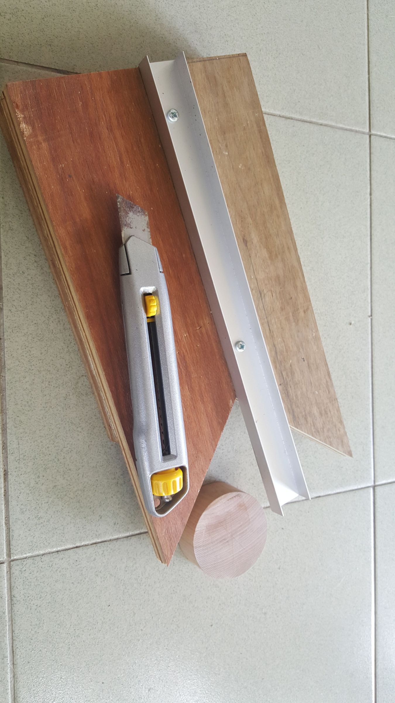 5 Minute Circle Center Finder Gauge : 3 Steps (with Pictures ...