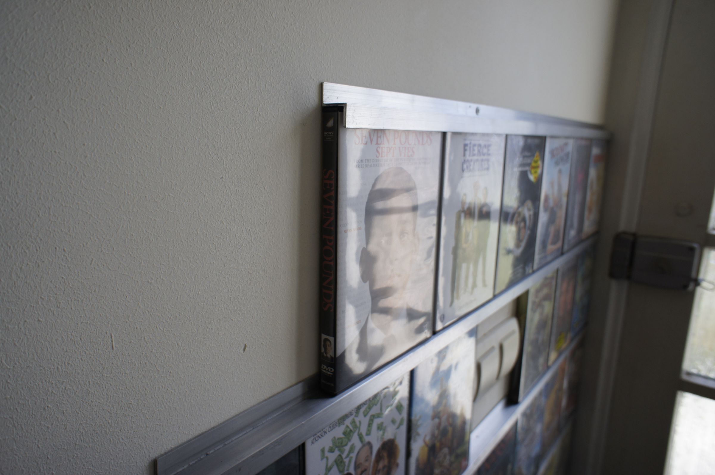 Easy DVD-wall : 5 Steps - Instructables