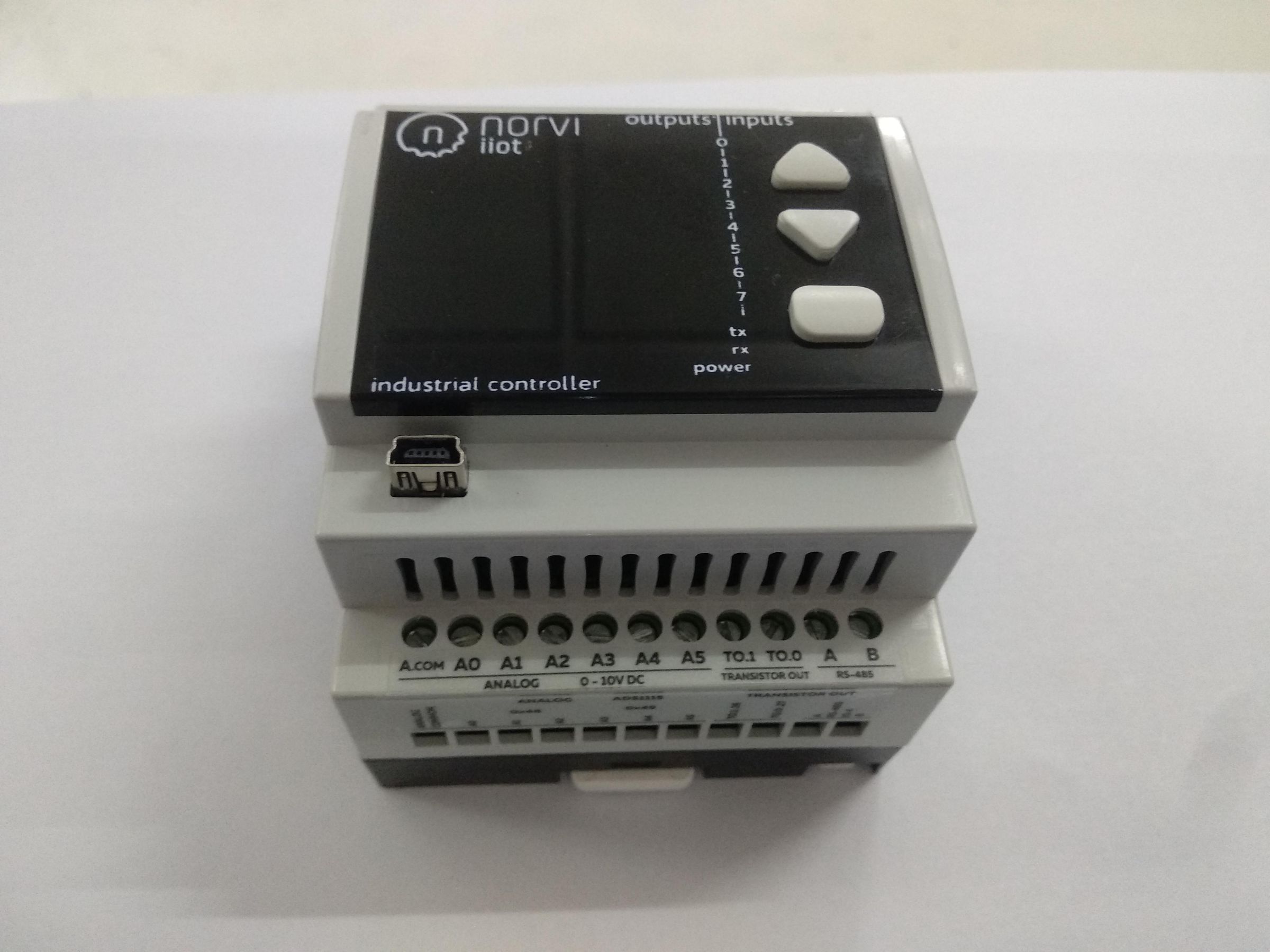 Industrial ESP32 Controller for (0-10V) Voltage Measurement | Norvi ...