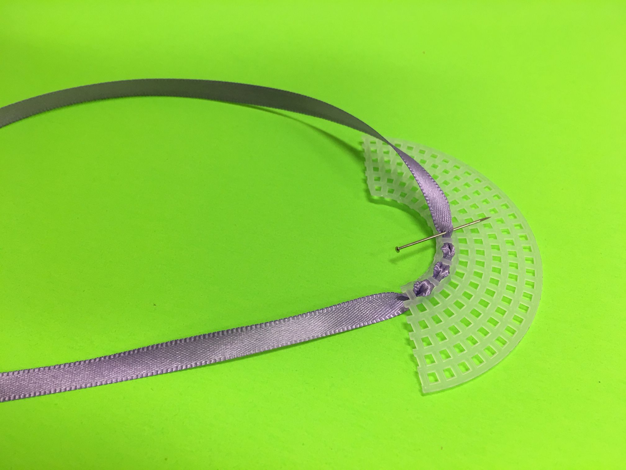 Silk Ribbon Rainbows : 6 Steps (with Pictures) - Instructables
