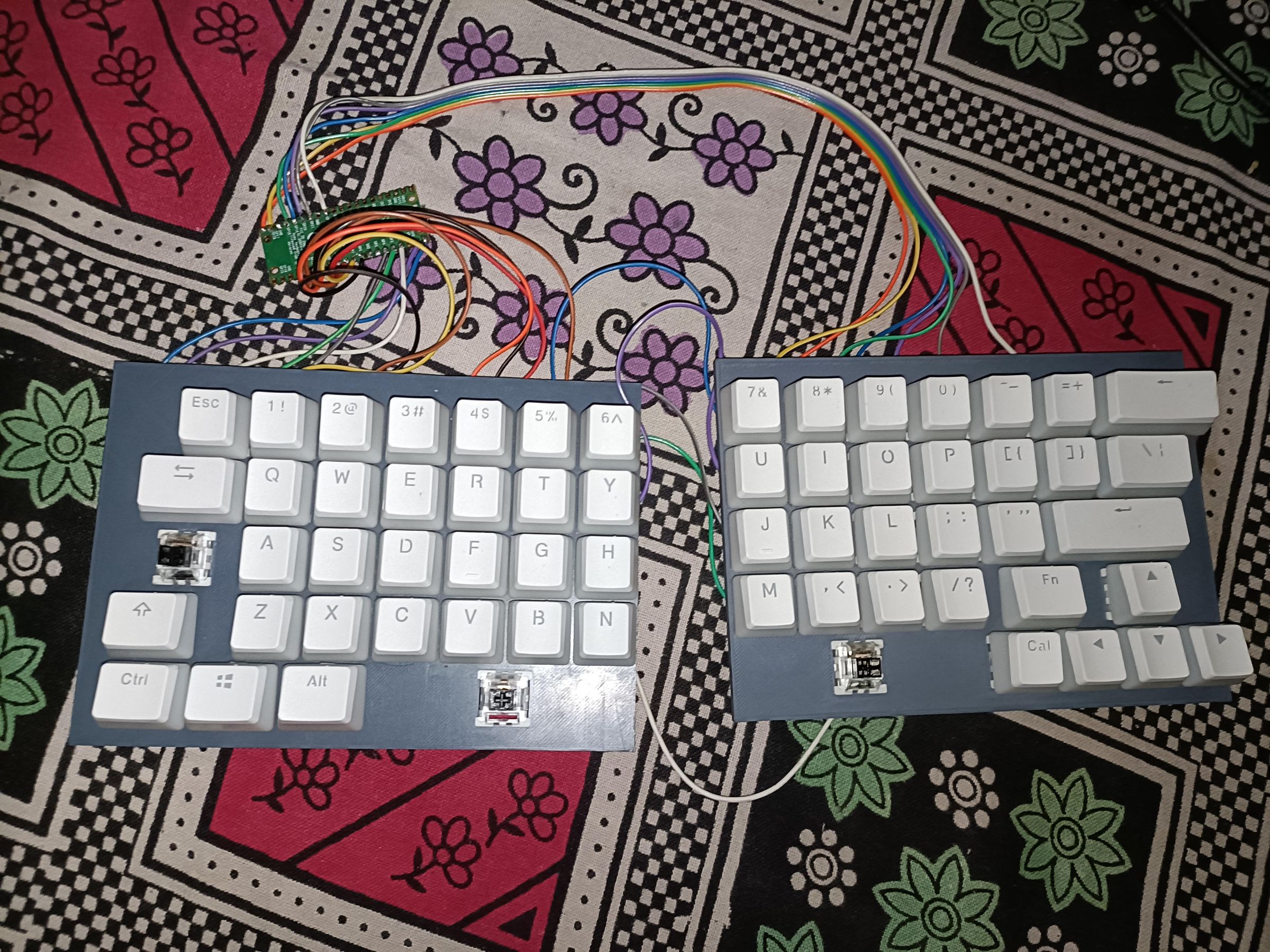 Wireless Bluetooth Keyboard, Using Raspberry Pi Pico W : 5 Steps ...