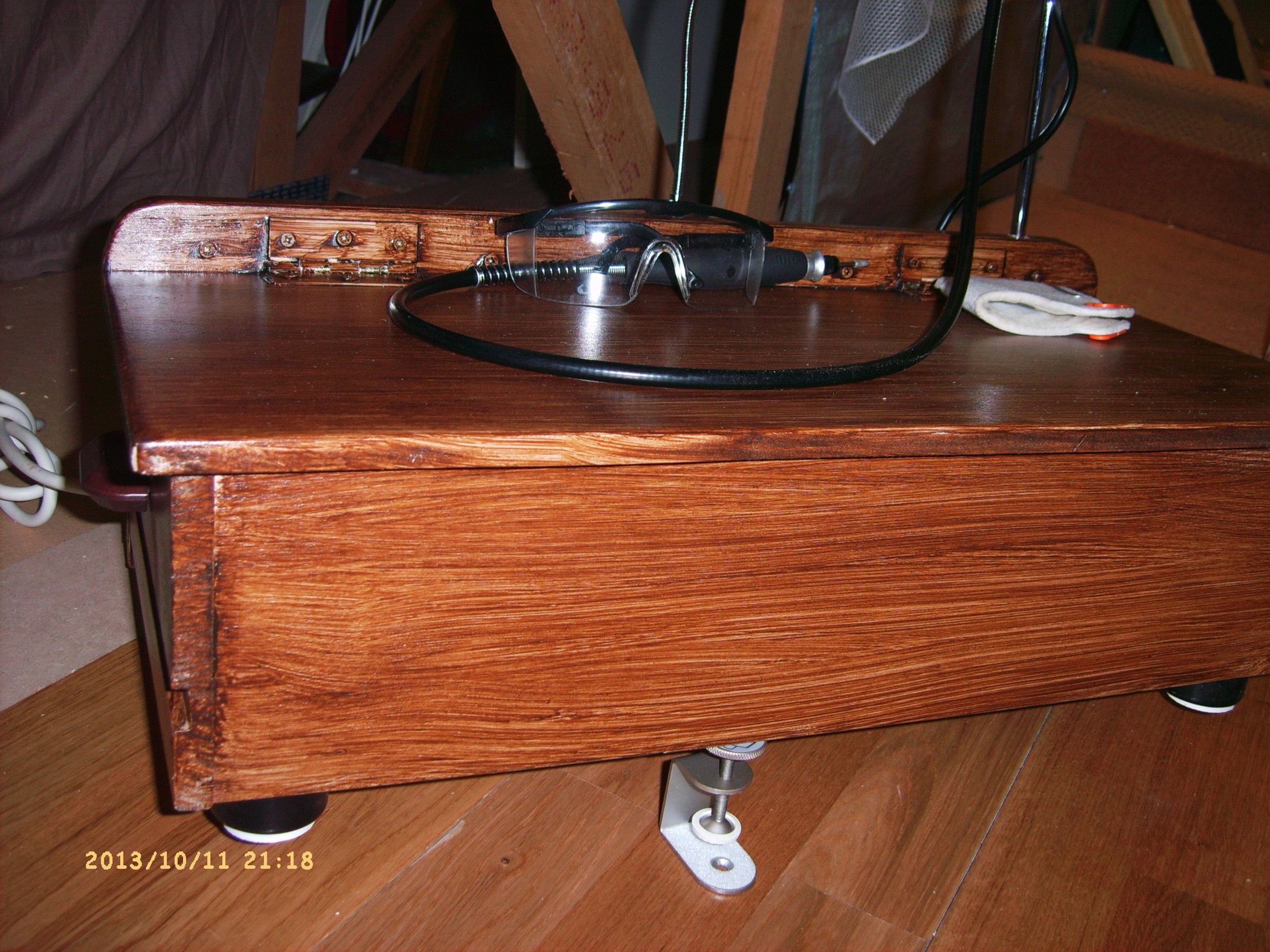 Hobby Desk : 3 Steps - Instructables