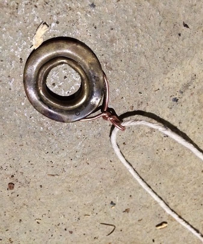 Patriotic Flag Grommet Necklace : 5 Steps (with Pictures) - Instructables