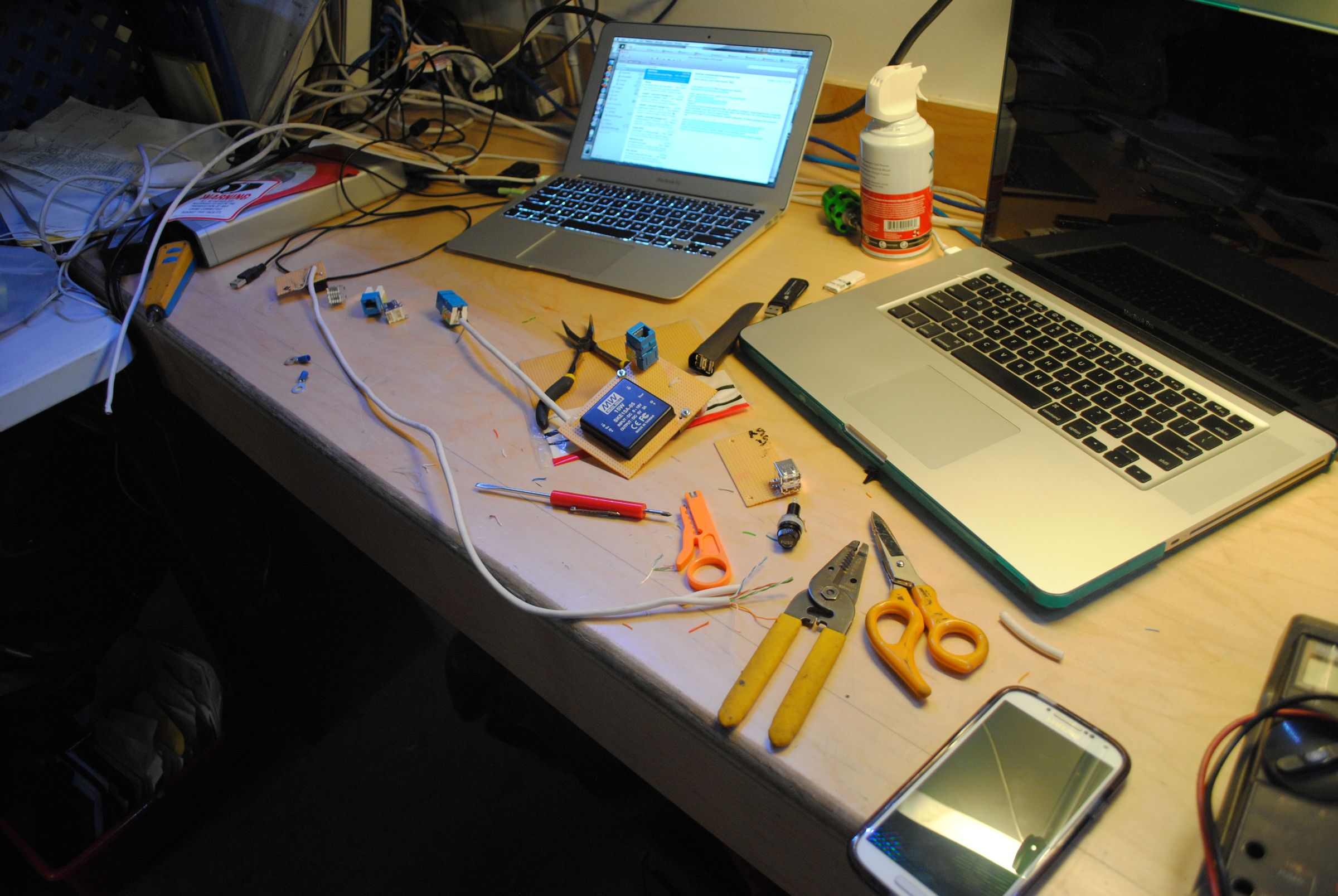 How to Install a Custom USB Charger in Your Motorcycle : 8 Steps ...