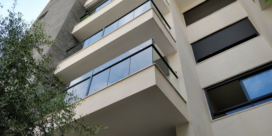 Balcony Railing Height Extension With Glass - Kids Safety | DIY : 17 ...