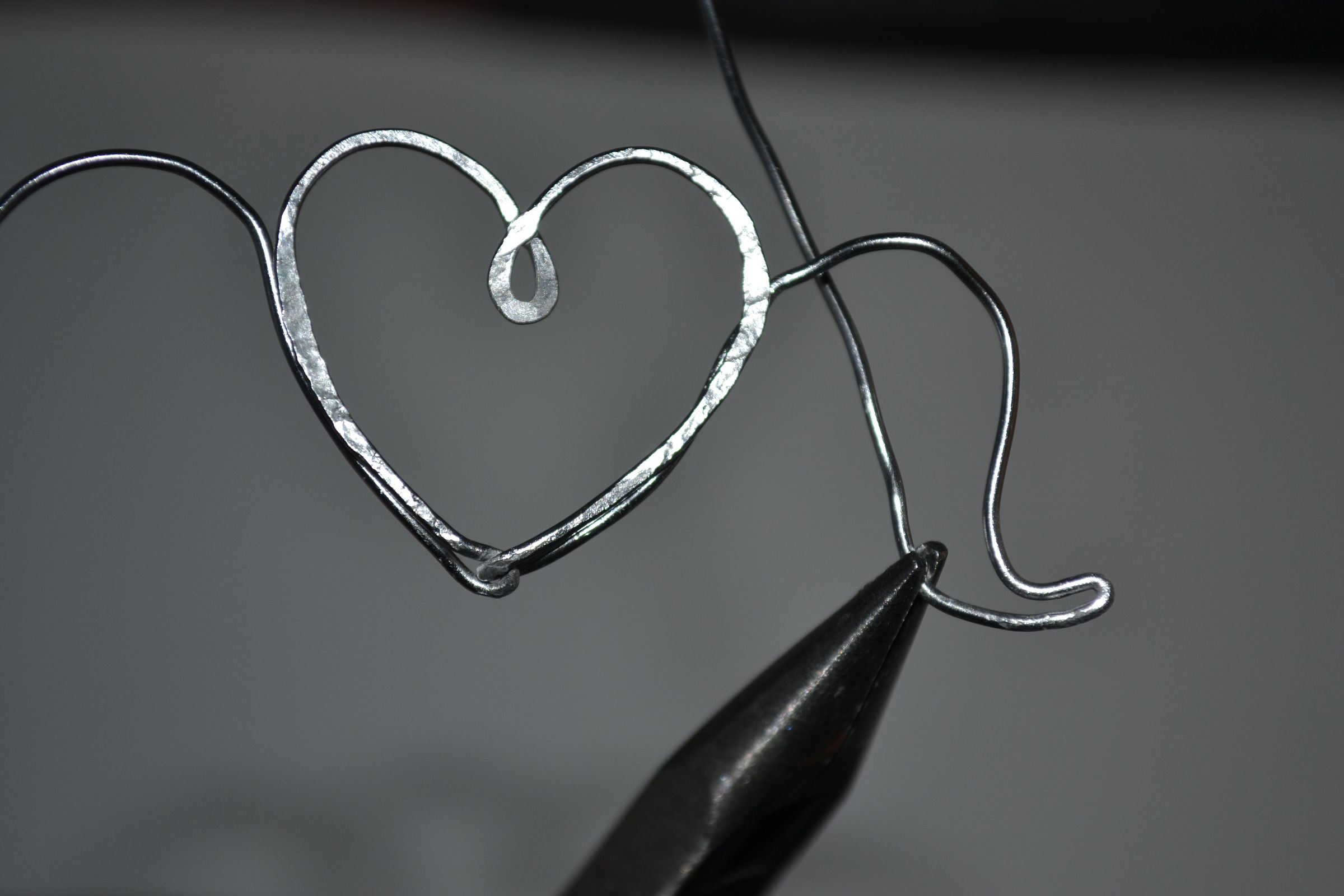 Wire Winged Heart Pendant : 10 Steps (with Pictures) - Instructables