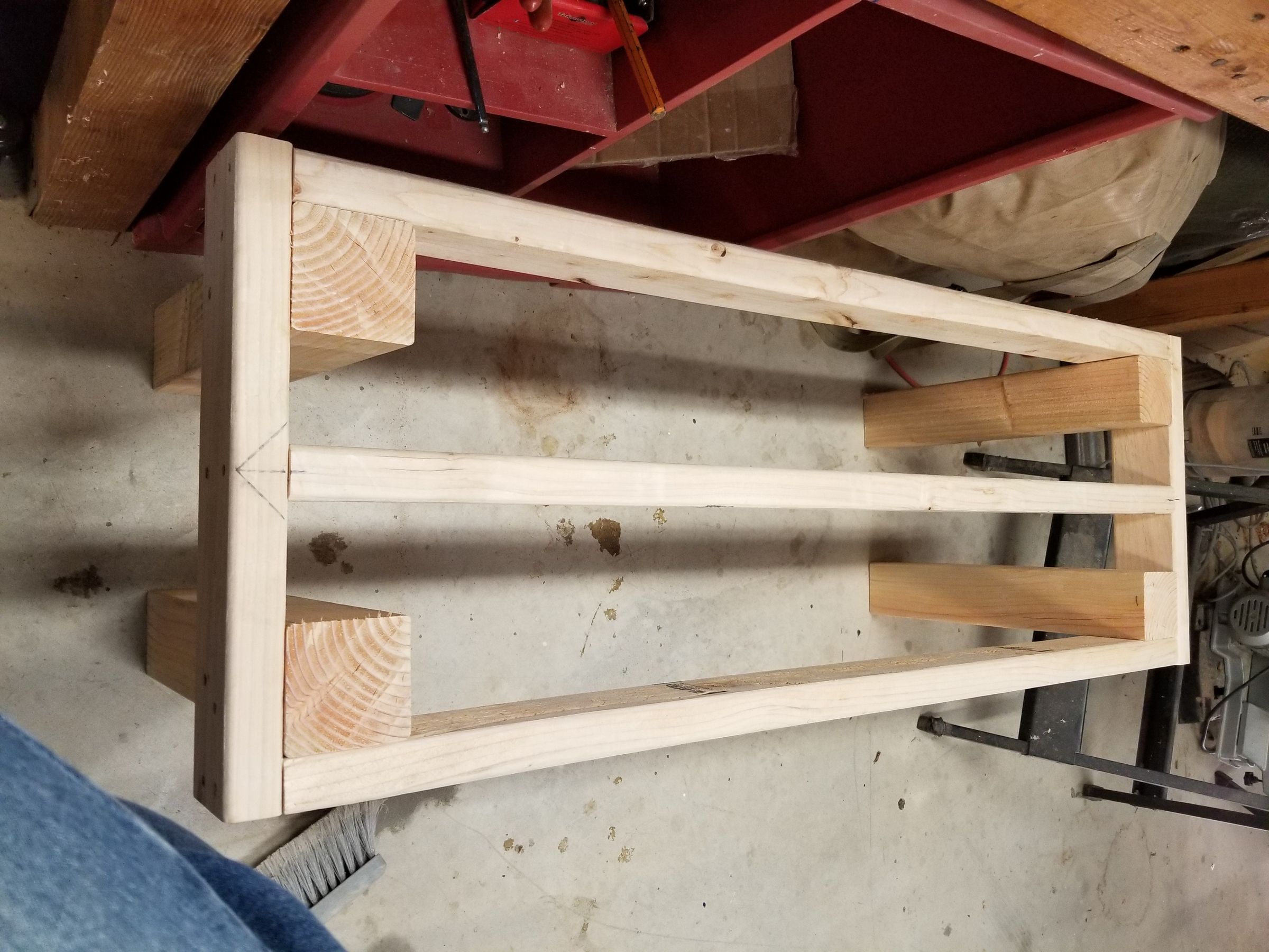 4 Foot Long Sitting Bench : 3 Steps - Instructables
