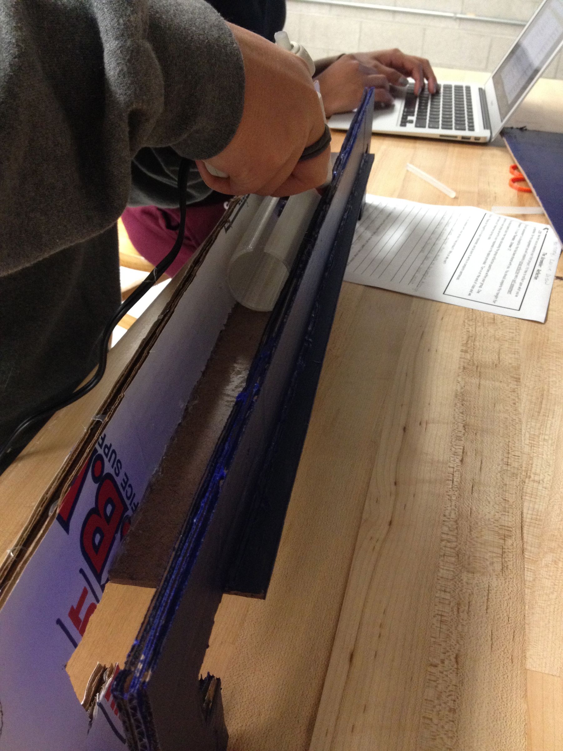 How to Make a Desk Divider : 13 Steps - Instructables