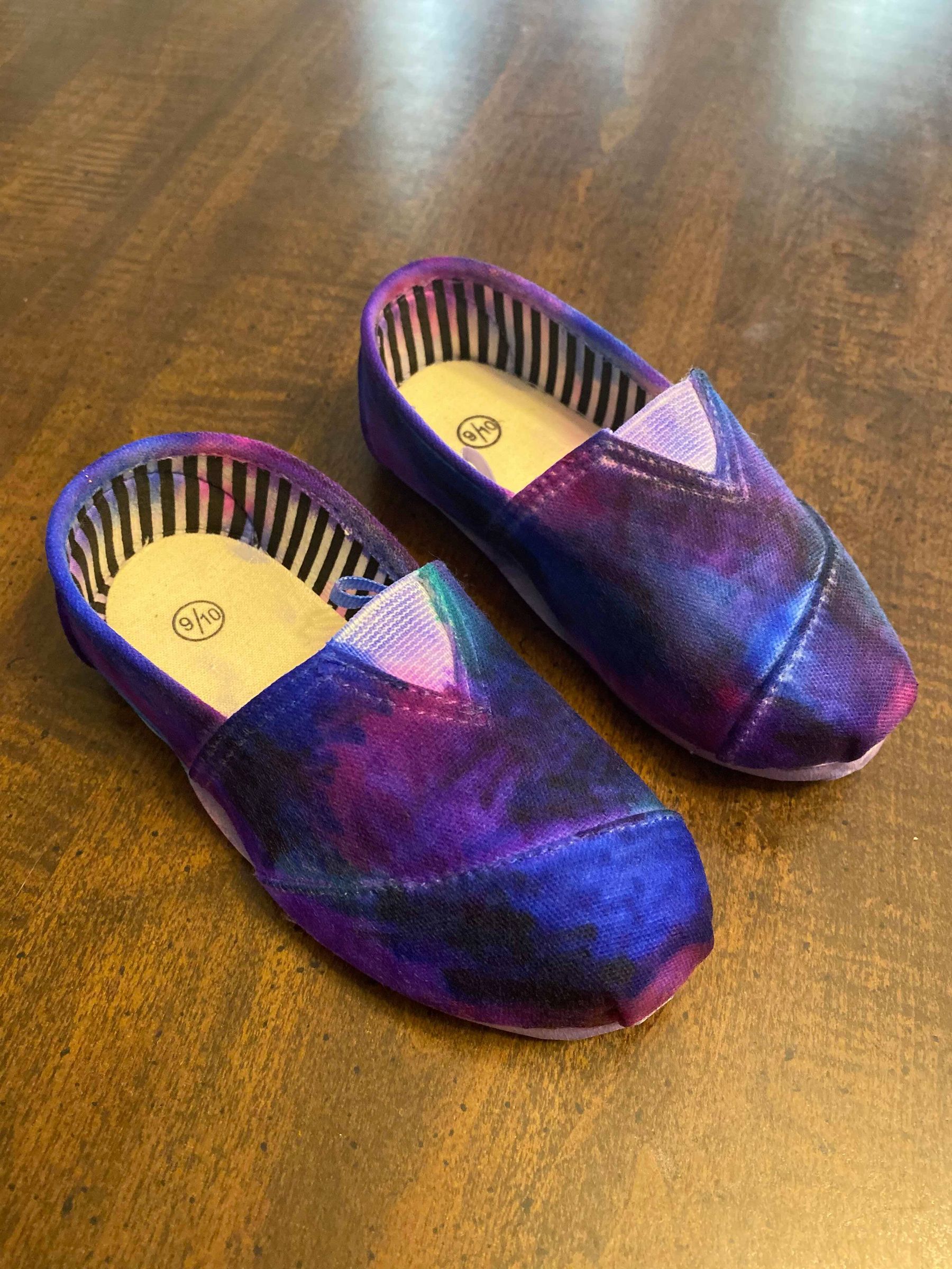 DIY Sharpie Galaxy Shoes : 11 Steps (with Pictures) - Instructables