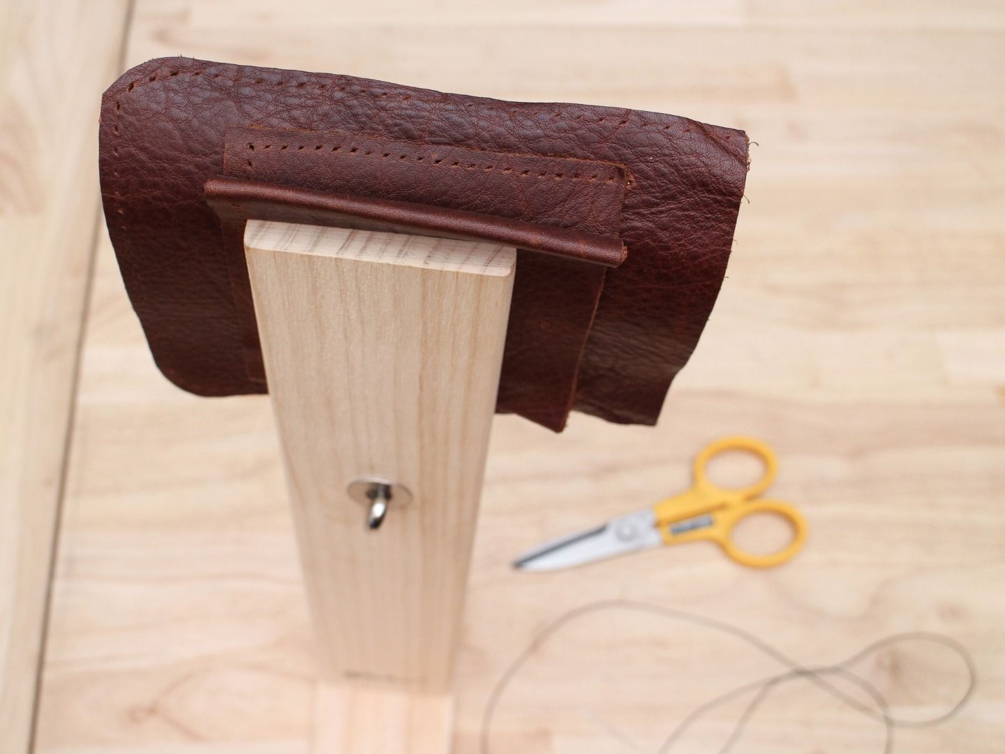 Sewing Leather Step-by-Step – Fleshtag s.r.o.