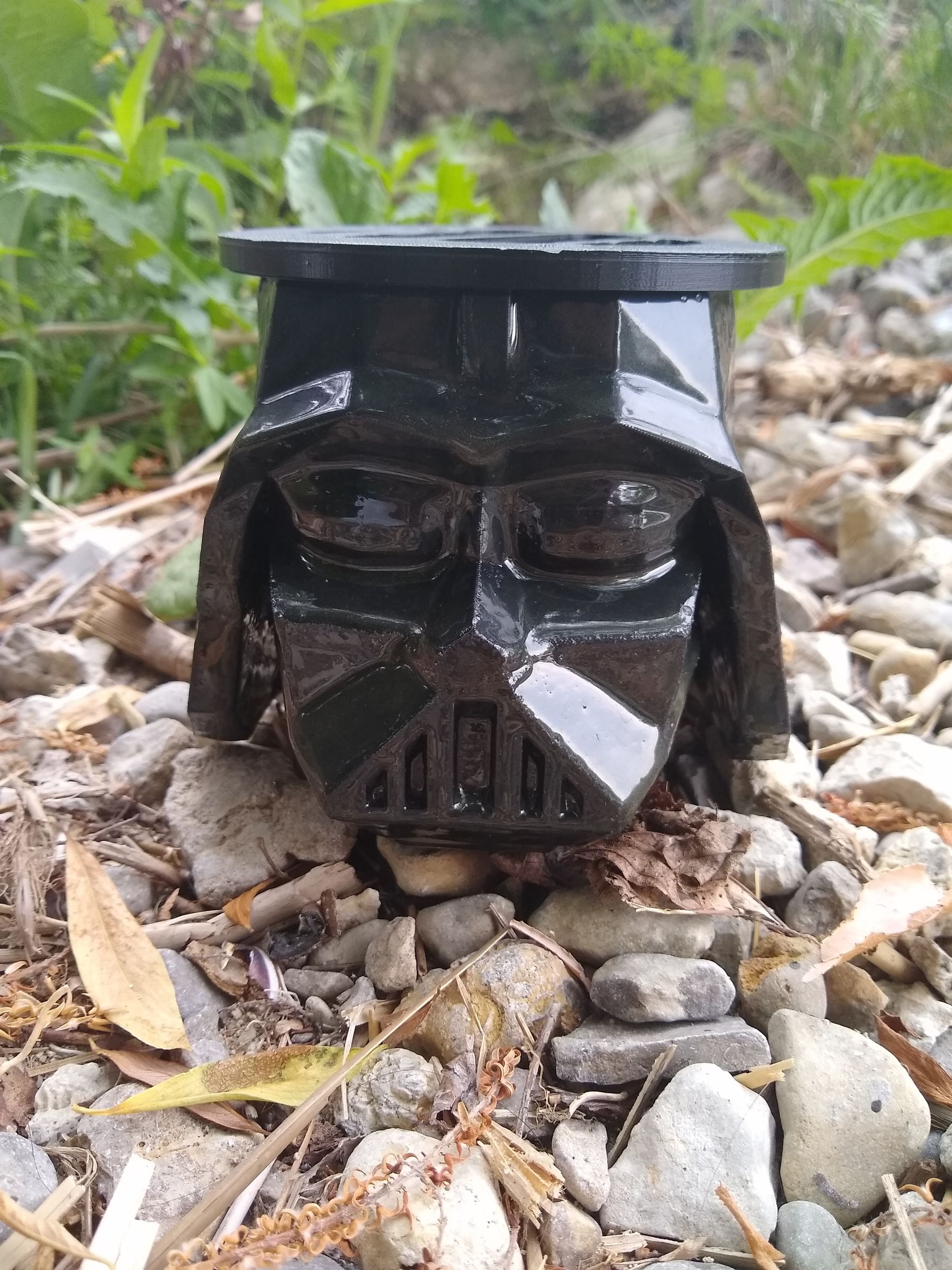Darth Vader Speaker : 8 Steps (with Pictures) - Instructables