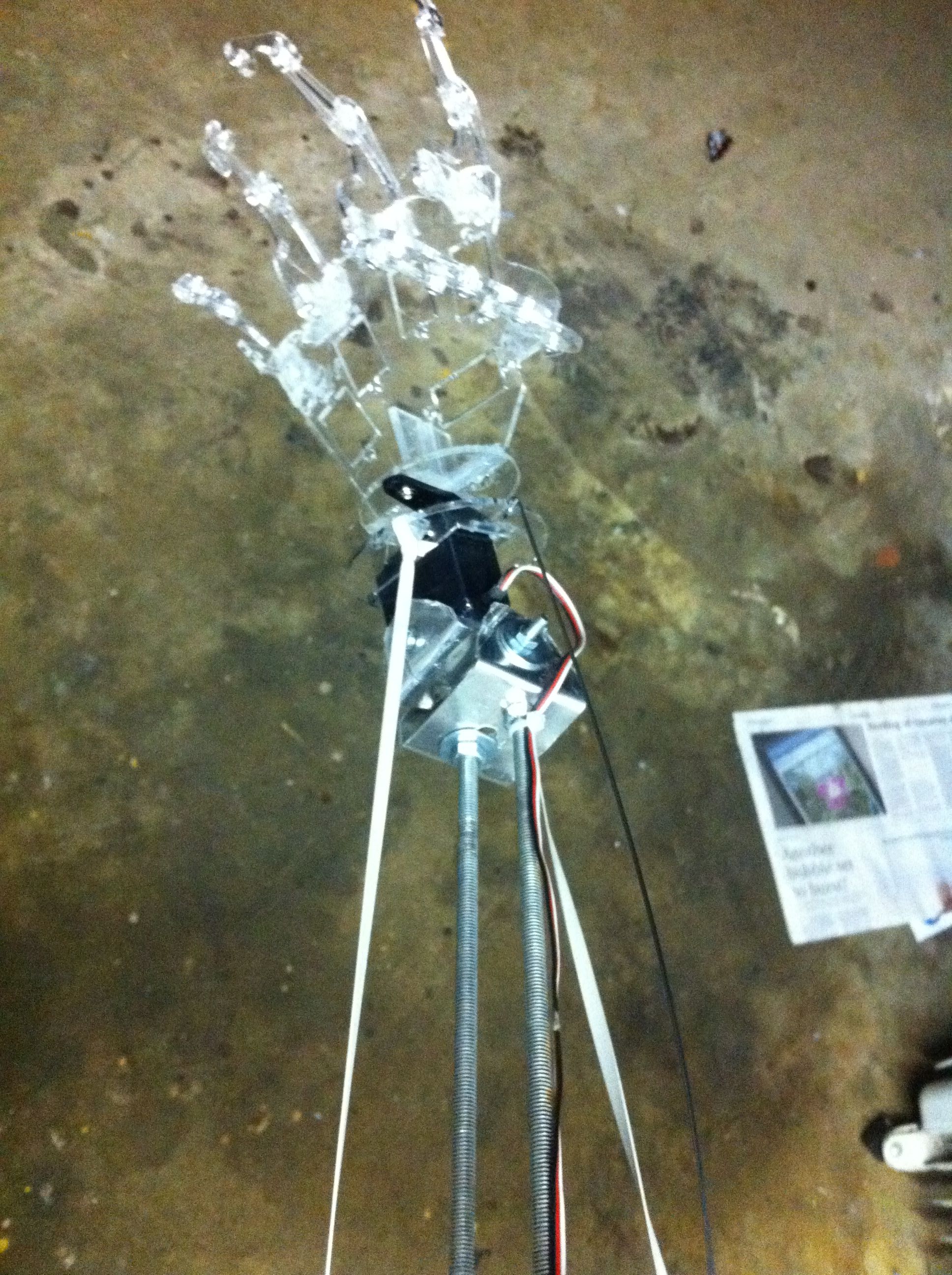 Motion Controlled Robotic Arm : 10 Steps (with Pictures) - Instructables