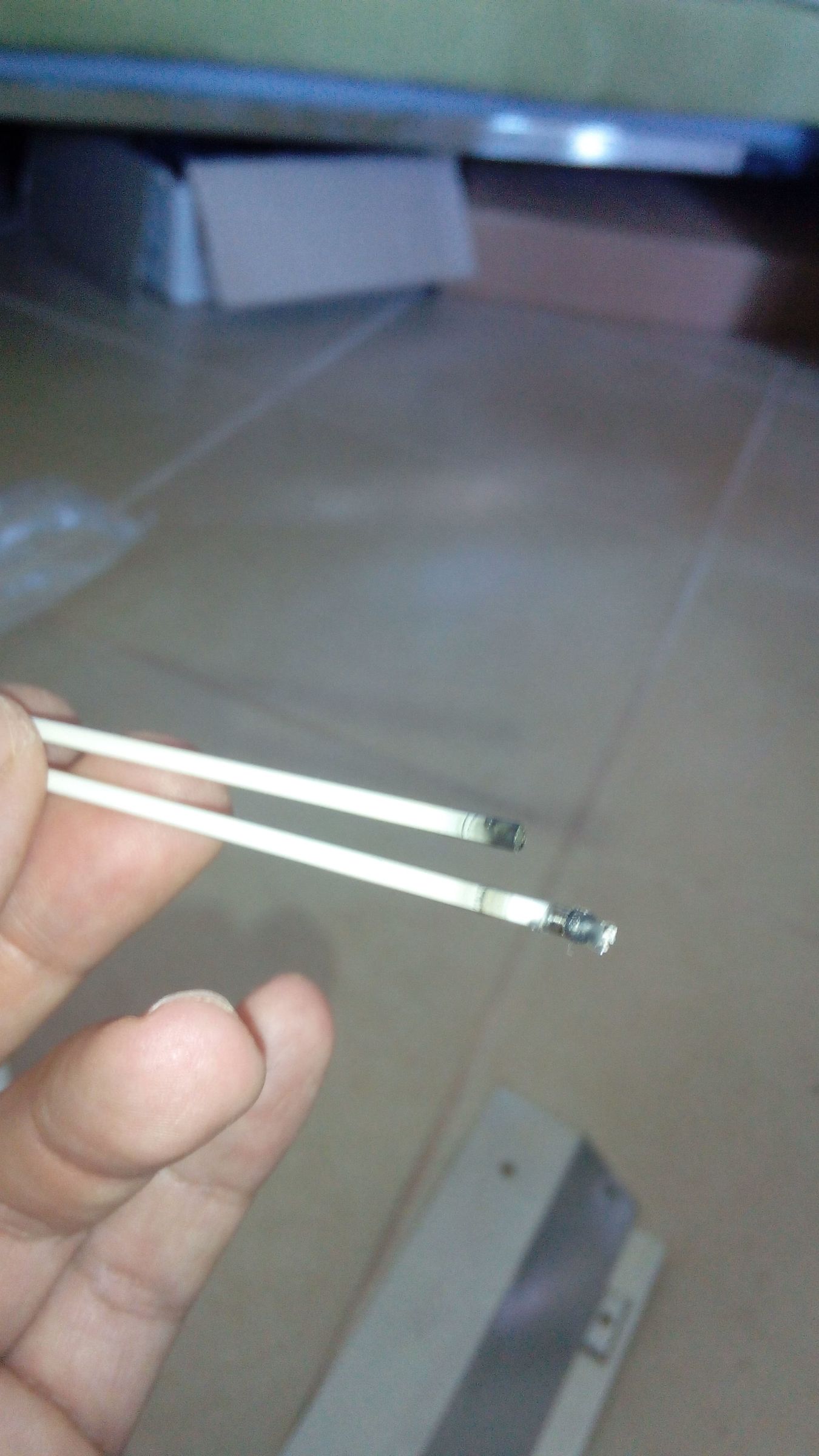 CCFL Monitor to LED!!! : 5 Steps - Instructables